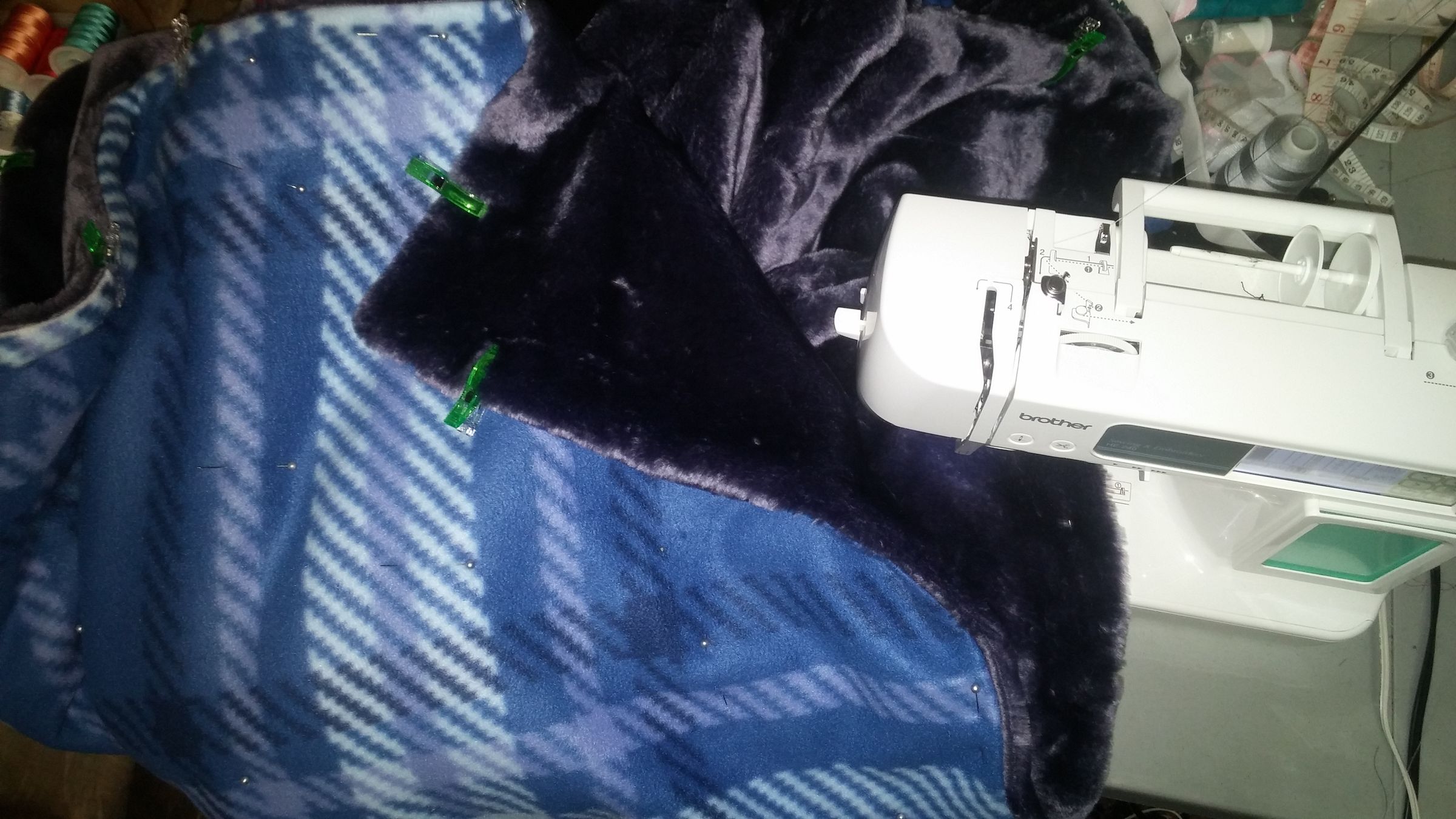 Sew Warm Faux Fur and Fleece Cover : 4 Steps (with Pictures ...