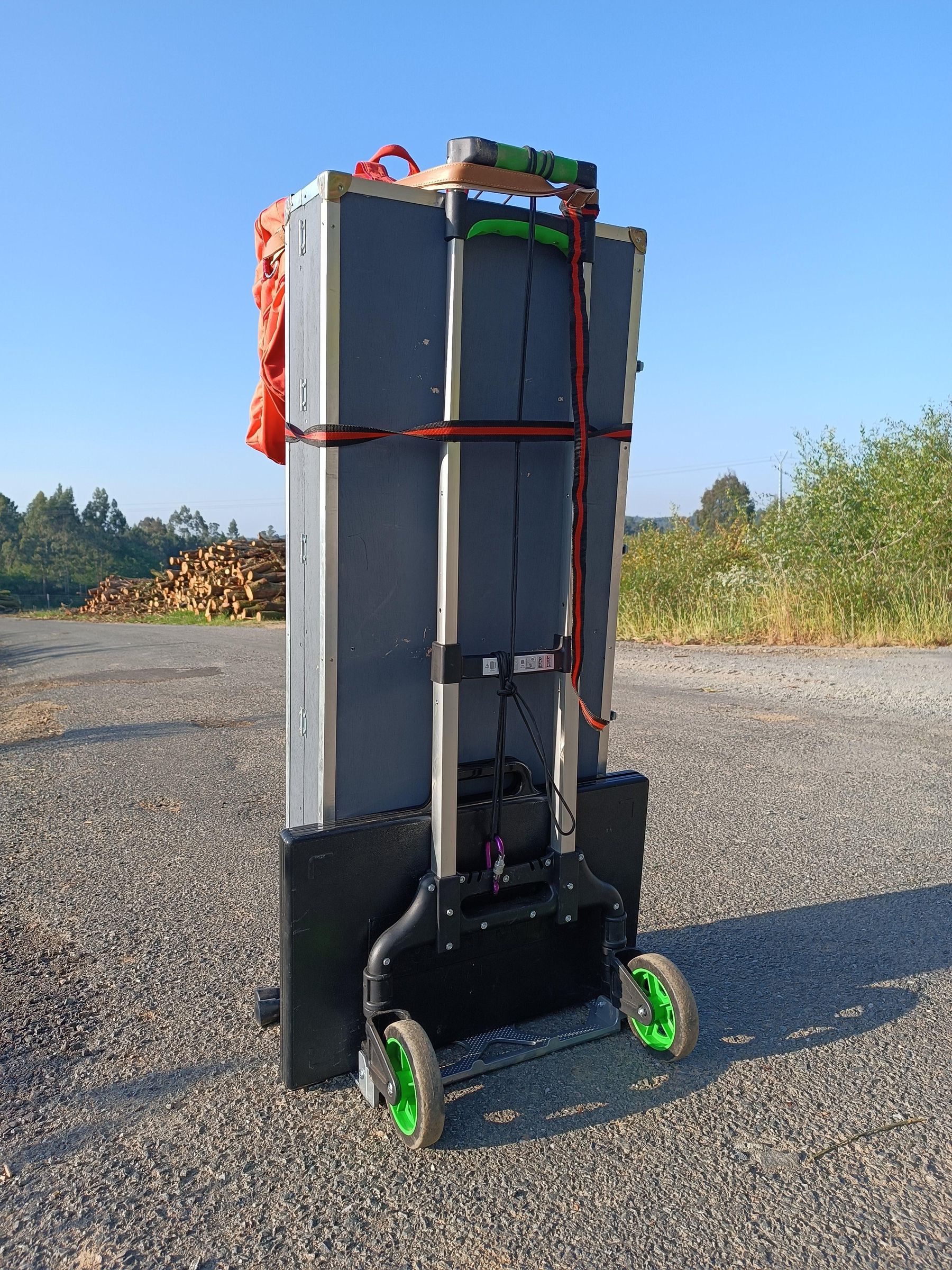 Busking Synth Case Full Portable Autonomous Setup : 9 Steps (with ...