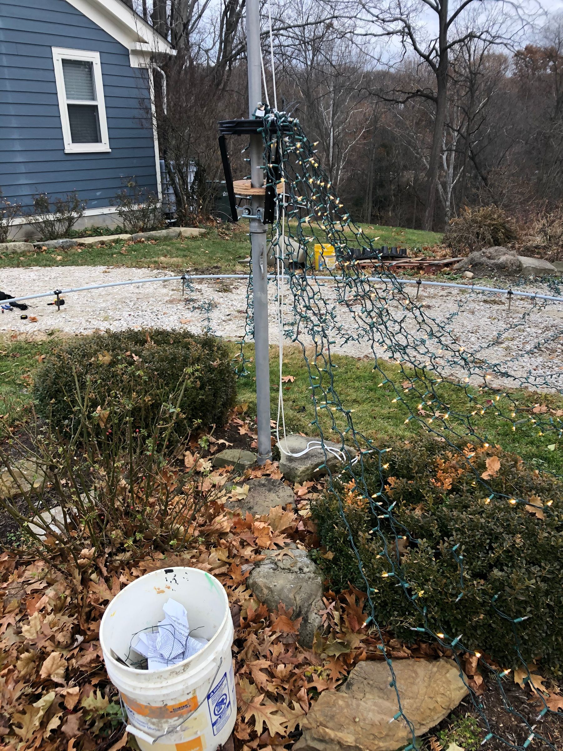 Flag Pole Mega Tree : 7 Steps (with Pictures) - Instructables