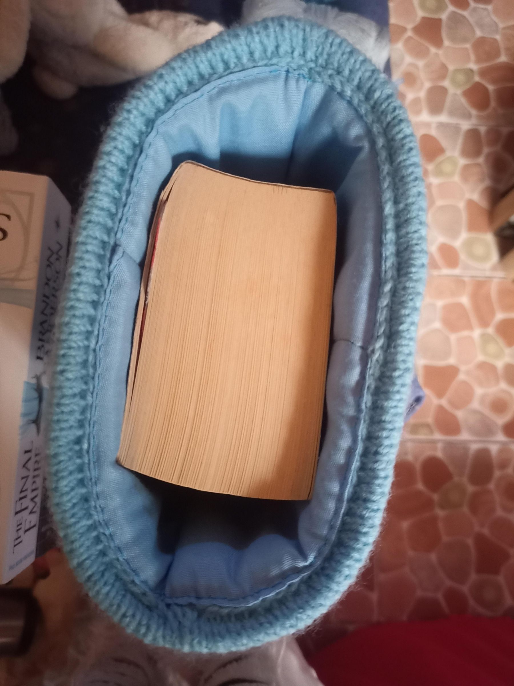 DIY Padded Double Knit Book Sleeve : 6 Steps - Instructables