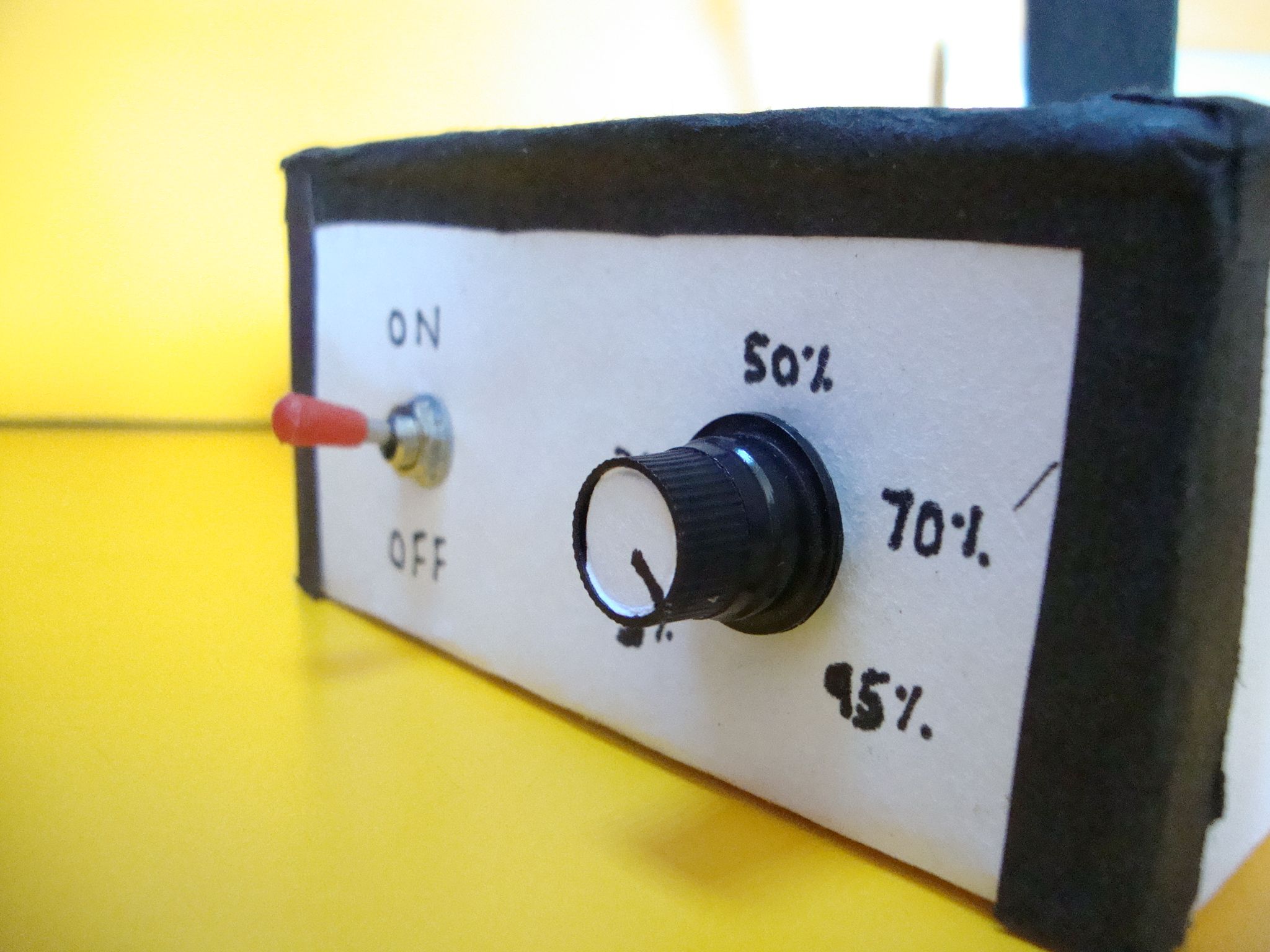 Make Your Own Desktop LED Lamp : 26 Steps (with Pictures) - Instructables