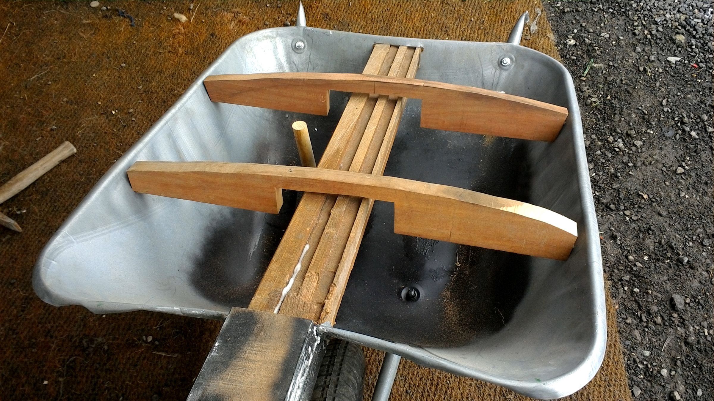 3-string Wheelbarrow Upright Bass : 12 Steps (with Pictures ...
