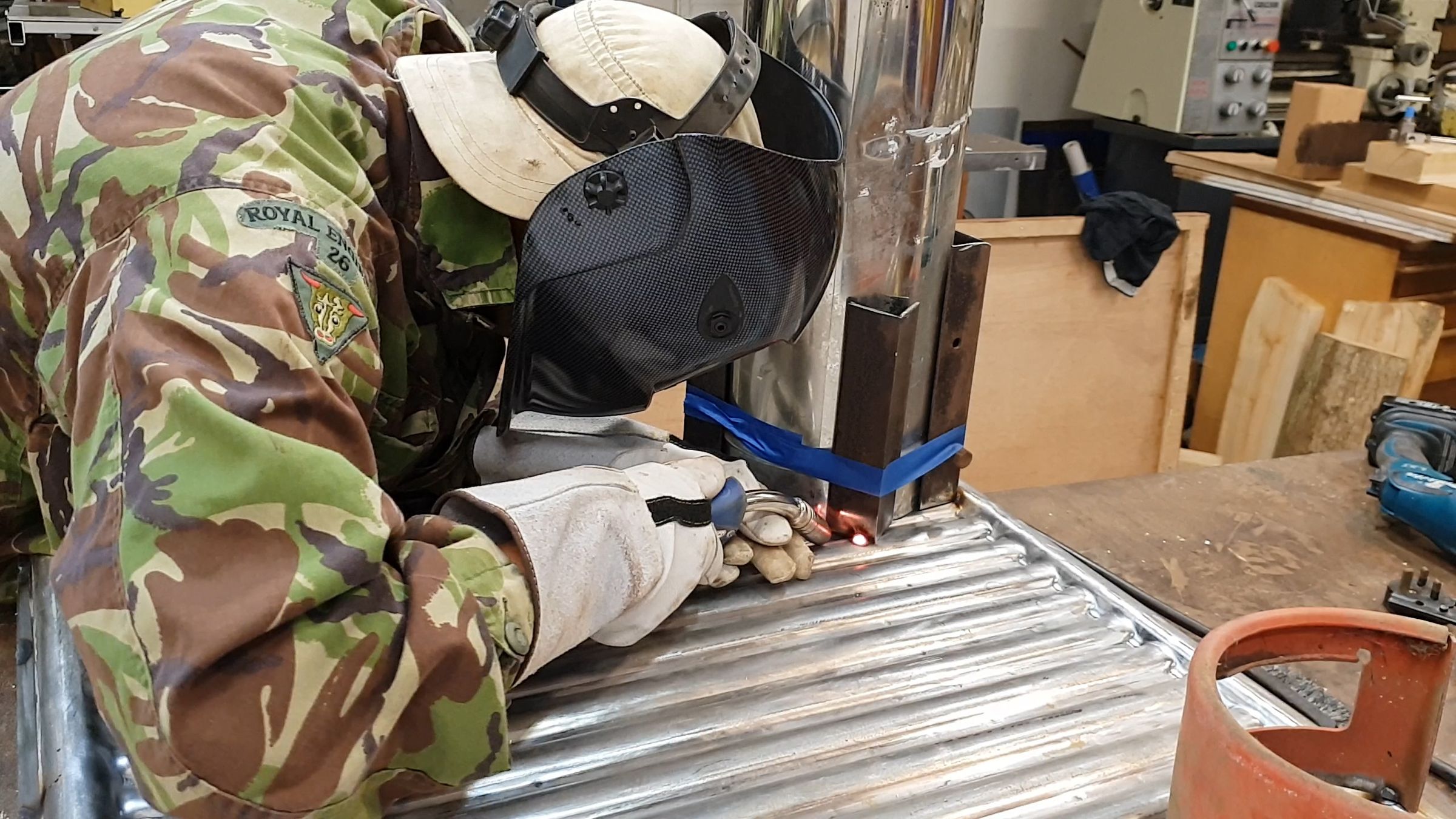 Upcycled Rocket Stove Griddle BBQ + Pizza Oven Attachment : 27 Steps ...