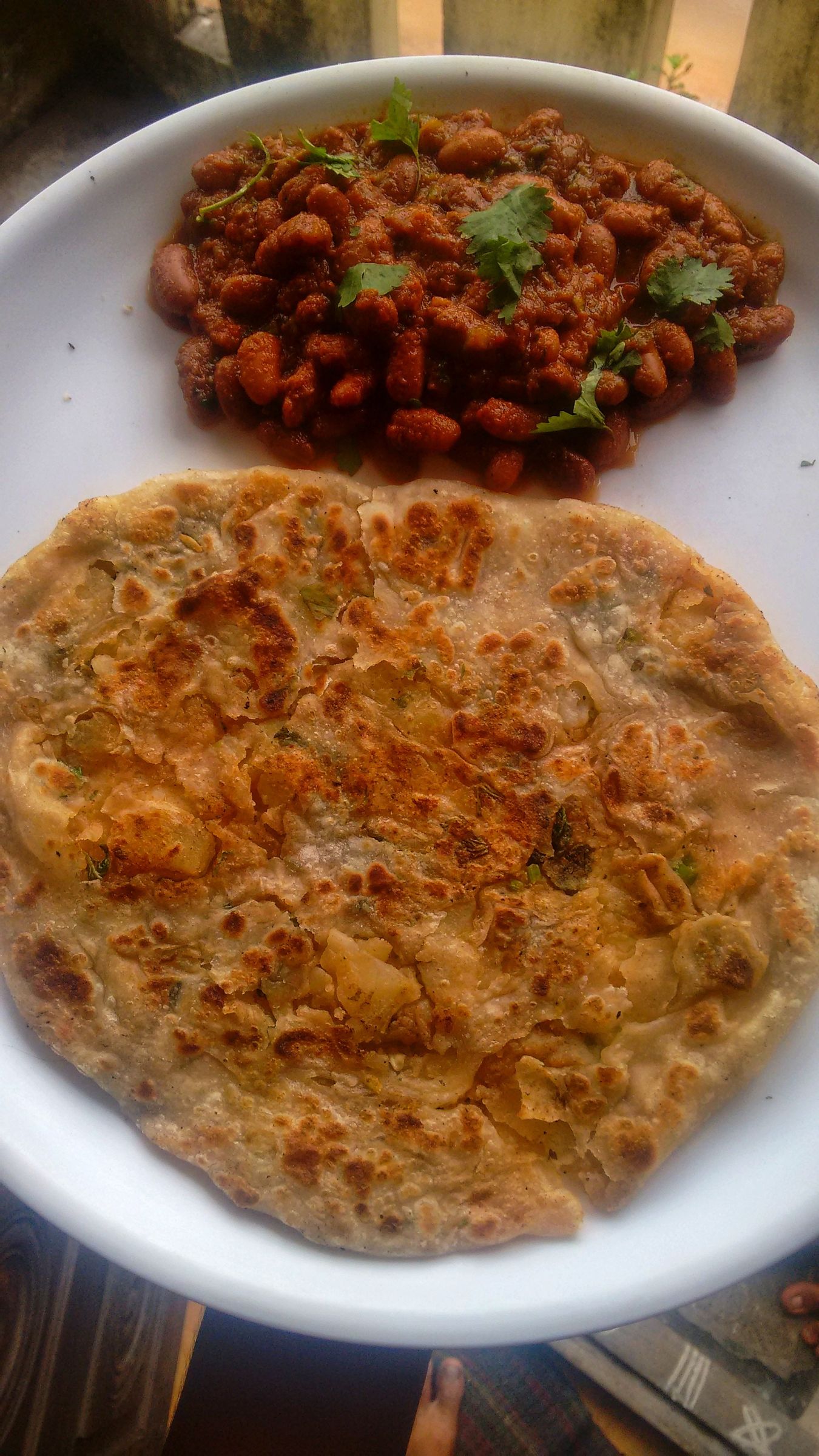 Indian Punjabi Rajma Masala With Aloo Parantha : 9 Steps - Instructables