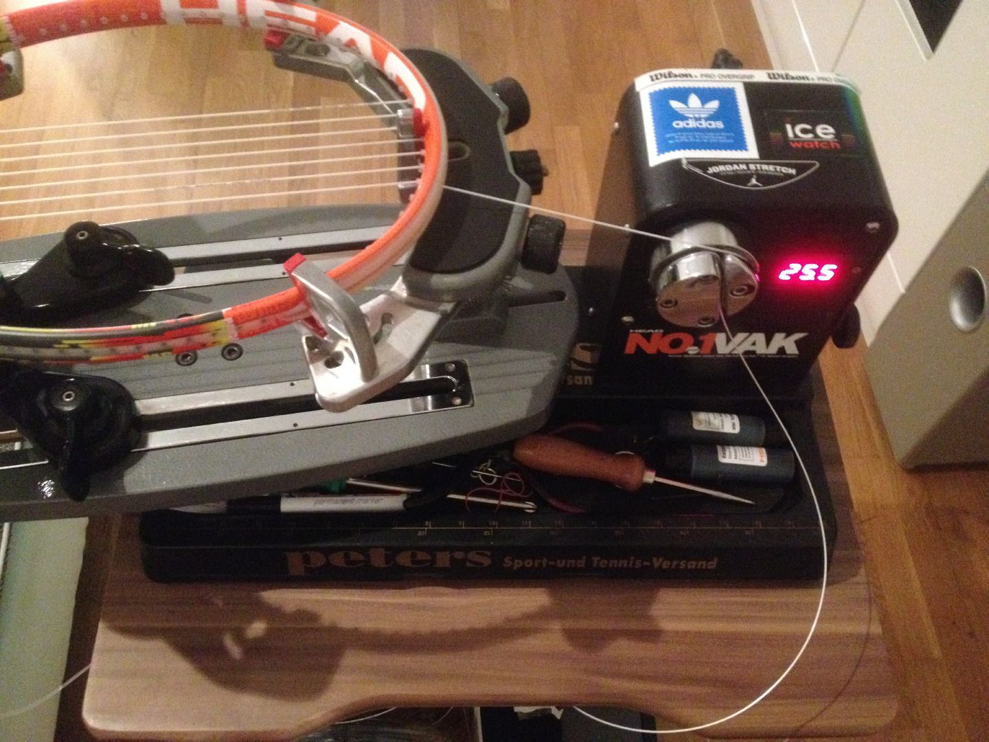 How to Restring Your Own Tennis Racquet : 8 Steps - Instructables