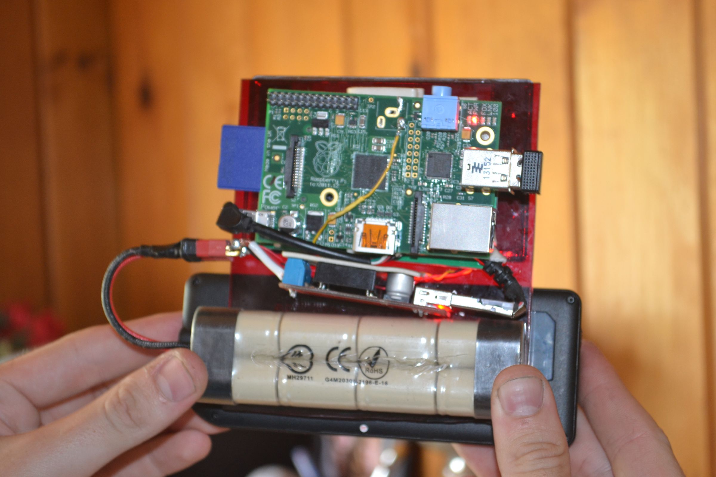 Make a Portable Computer Using a Raspberry Pi : 7 Steps - Instructables