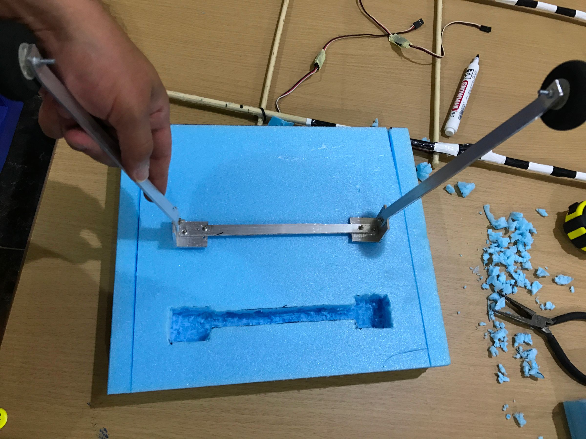 Easy Foam Rc Airplane : 5 Steps (with Pictures) - Instructables