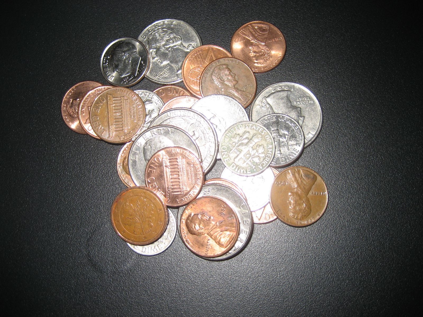 MODDING Zune Pouch Into Change Purse : 6 Steps - Instructables