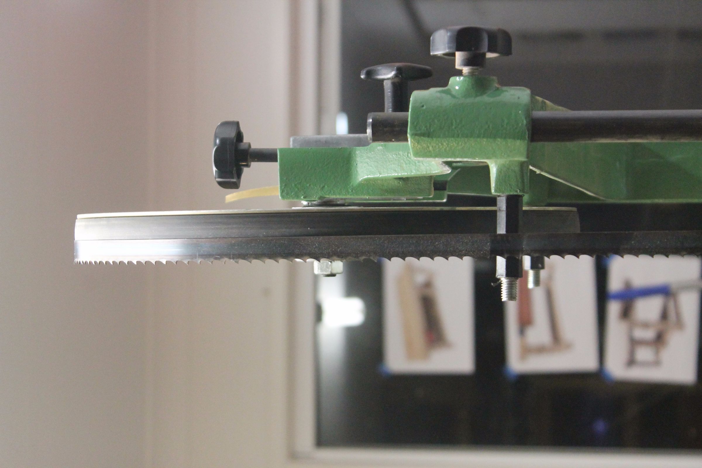 Buying and Maintaining a 20 Year Old Bandsaw : 11 Steps (with Pictures ...