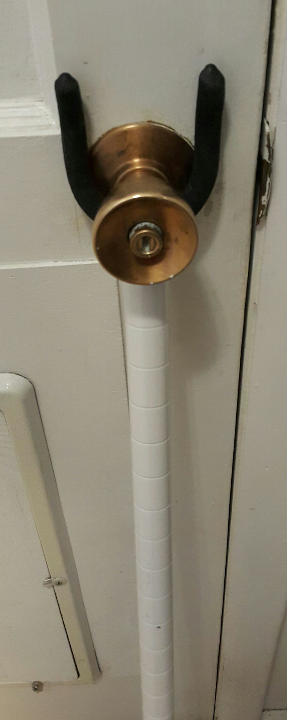 Solid Steel Door Jam (or Brace) for Security : 6 Steps - Instructables