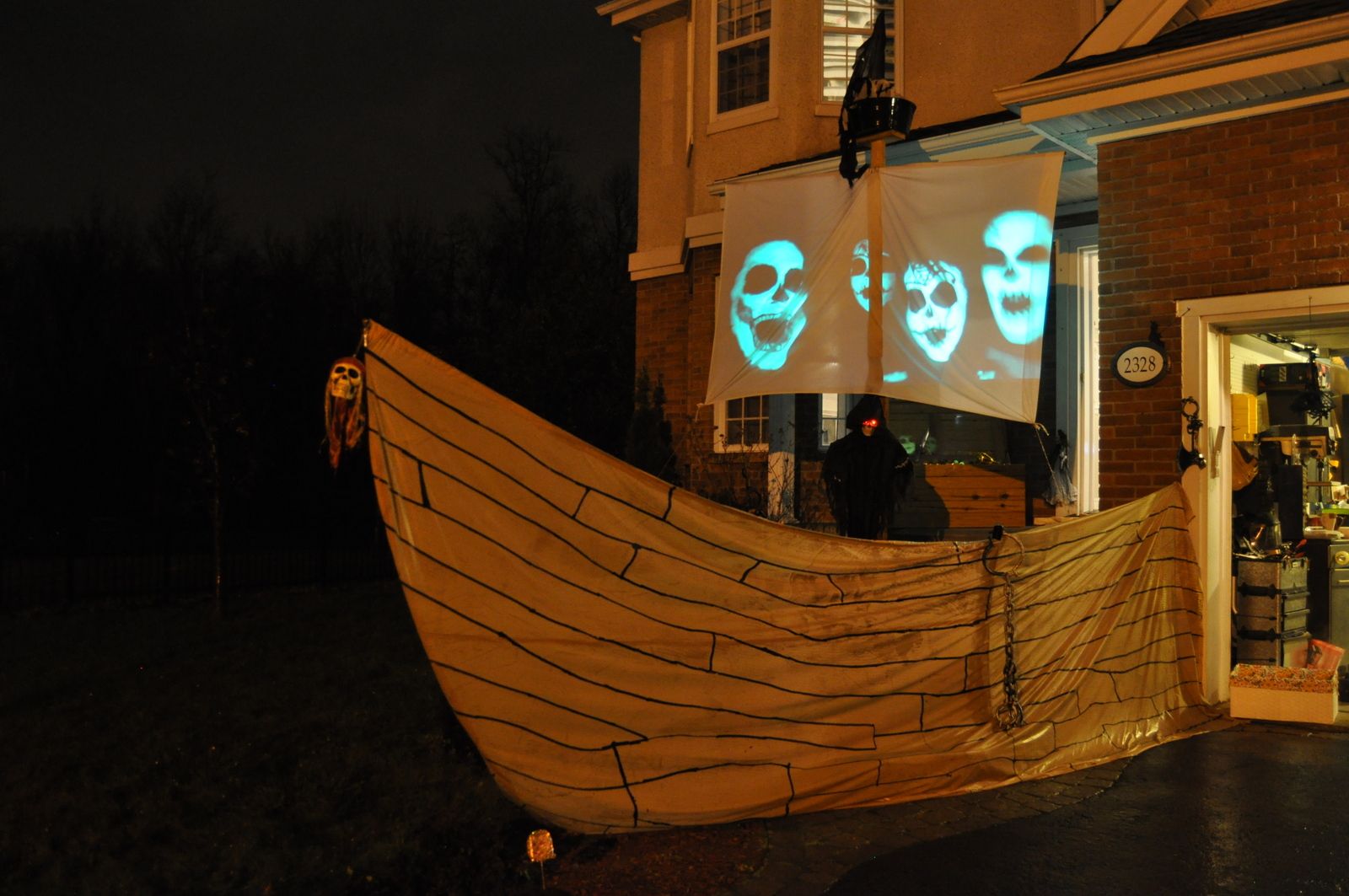 Colossal Pirate Ship Decor : 7 Steps (with Pictures) - Instructables