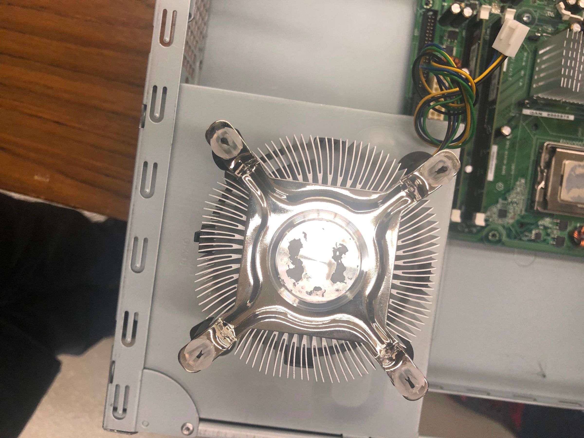 How to Disassemble a Computer With Easy Steps and Pictures : 13 Steps ...