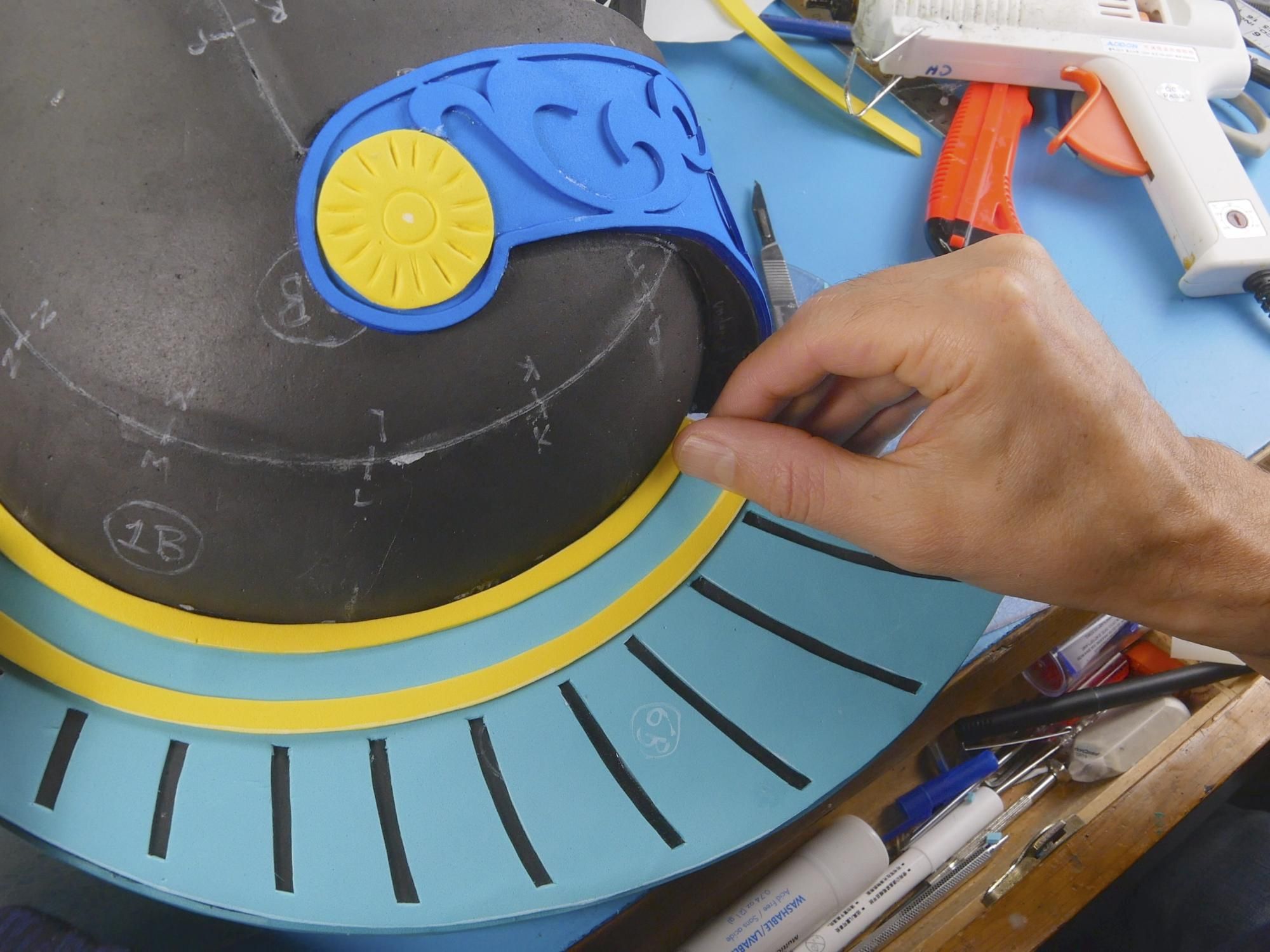 DIY Spartan Helmet Costume From Foam! : 27 Steps (with Pictures ...