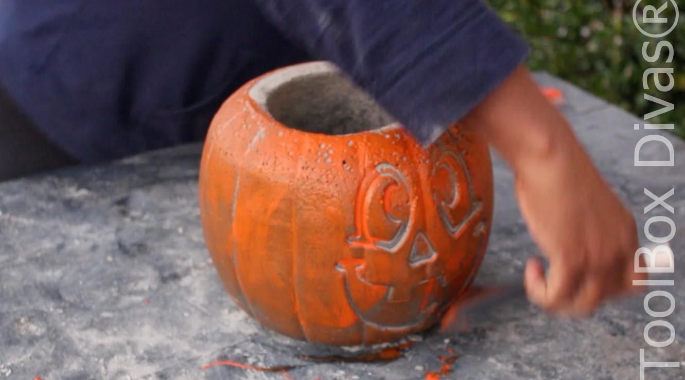 DIY Concrete Halloween Pumpkin Fire Pit : 8 Steps (with Pictures ...