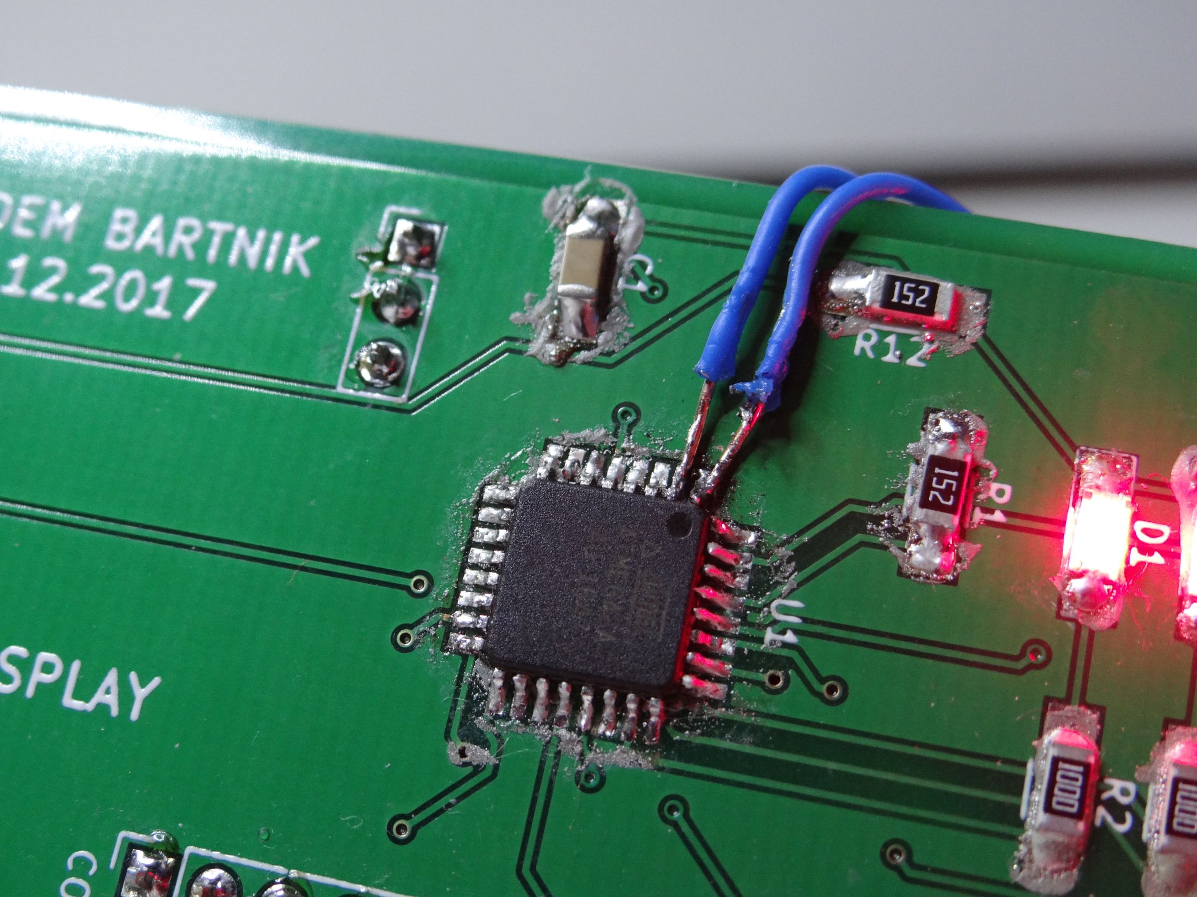 Simple Arduino Based POV Display : 7 Steps (with Pictures) - Instructables