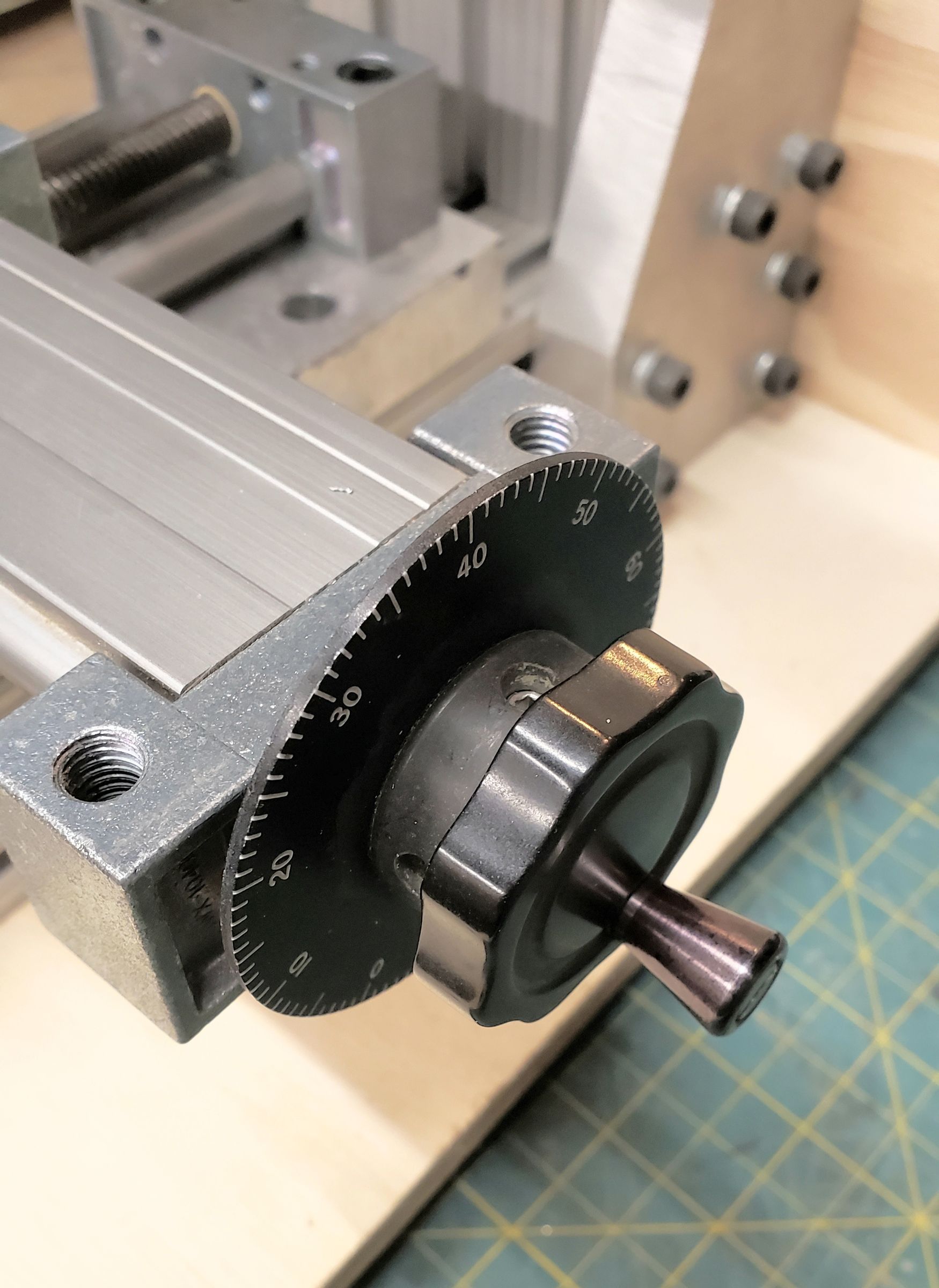 Benchtop Micro Milling Machine : 7 Steps (with Pictures) - Instructables