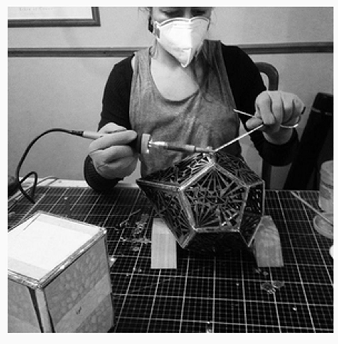 Five Pointed Rainbow Prism Lamp : 10 Steps (with Pictures) - Instructables