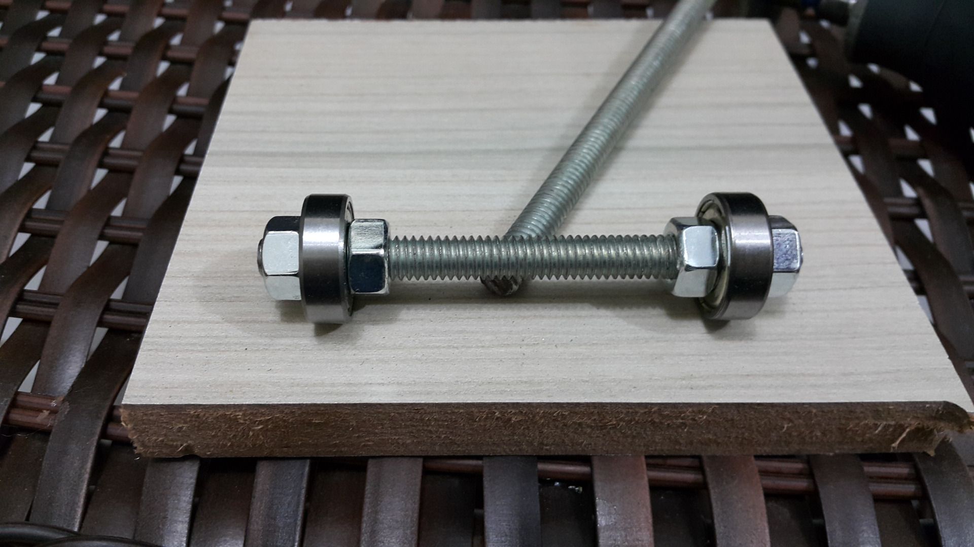 Craft a Hobbed Bolt : 5 Steps - Instructables