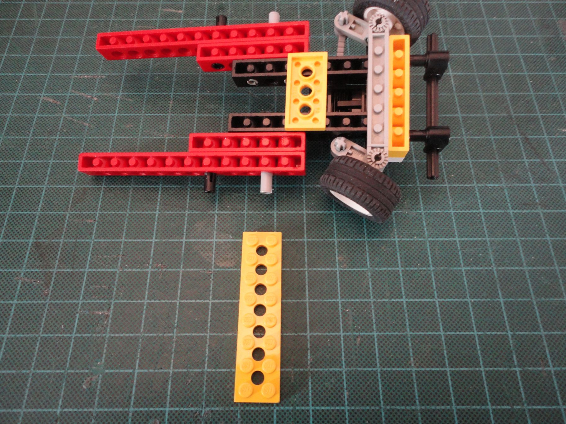 R/C LEGO® Car Redux : 12 Steps (with Pictures) - Instructables