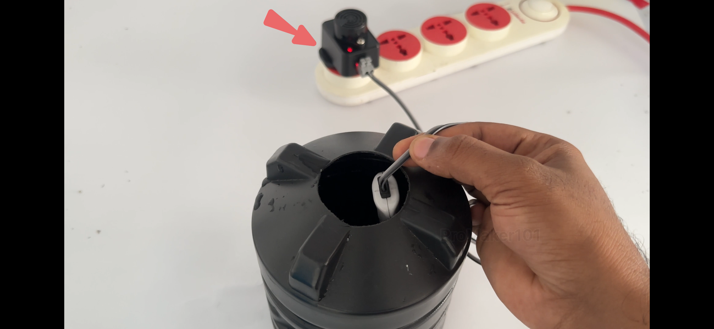 Easy Water Overflow Alarm Using Household Scrap : 11 Steps (with ...