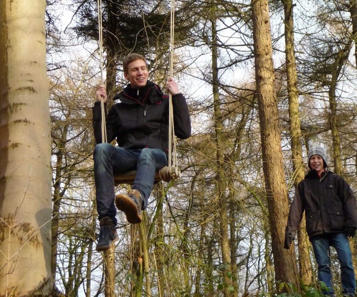 WOODEN PORTABLE SWING : 7 Steps (with Pictures) - Instructables