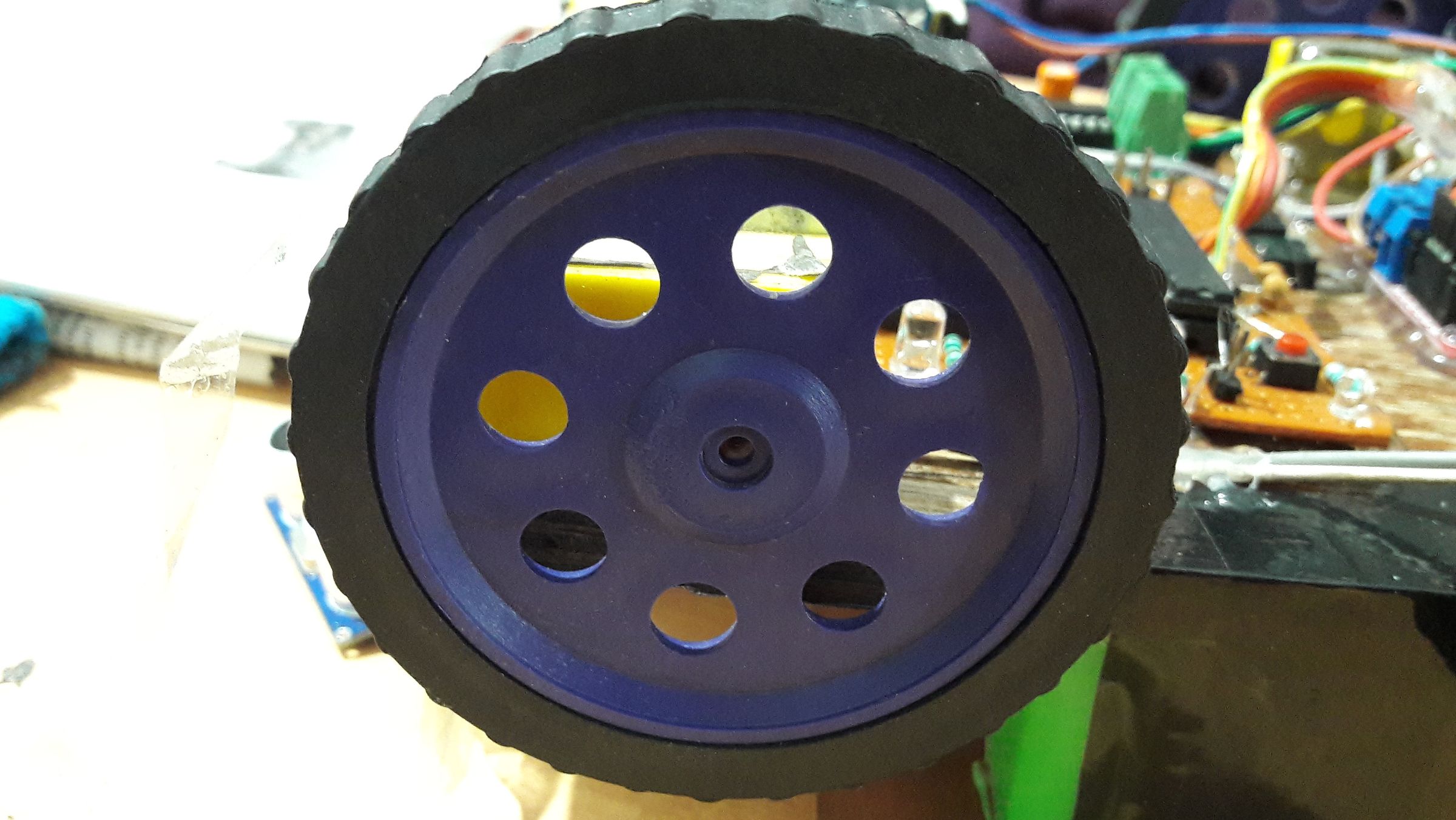 Make Bluetooth Controlled Robot With Your Own GUI : 5 Steps - Instructables