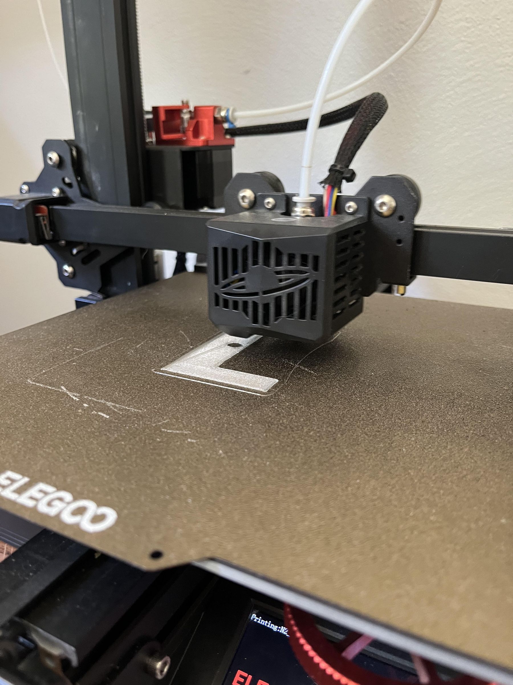 Horizontal Safety Razor Stand : 5 Steps - Instructables