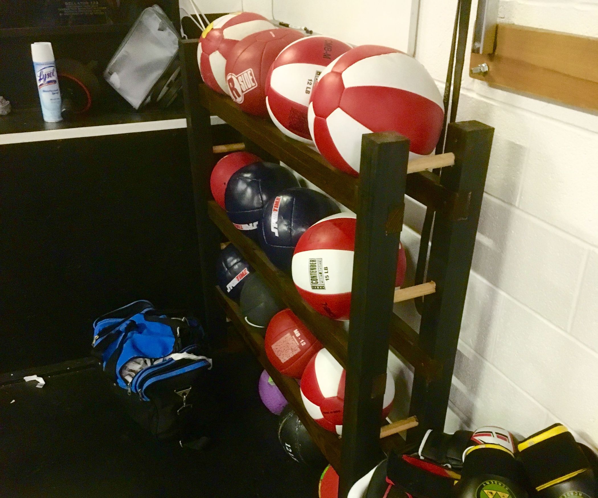 Medicine Ball Rack : 4 Steps (with Pictures) - Instructables