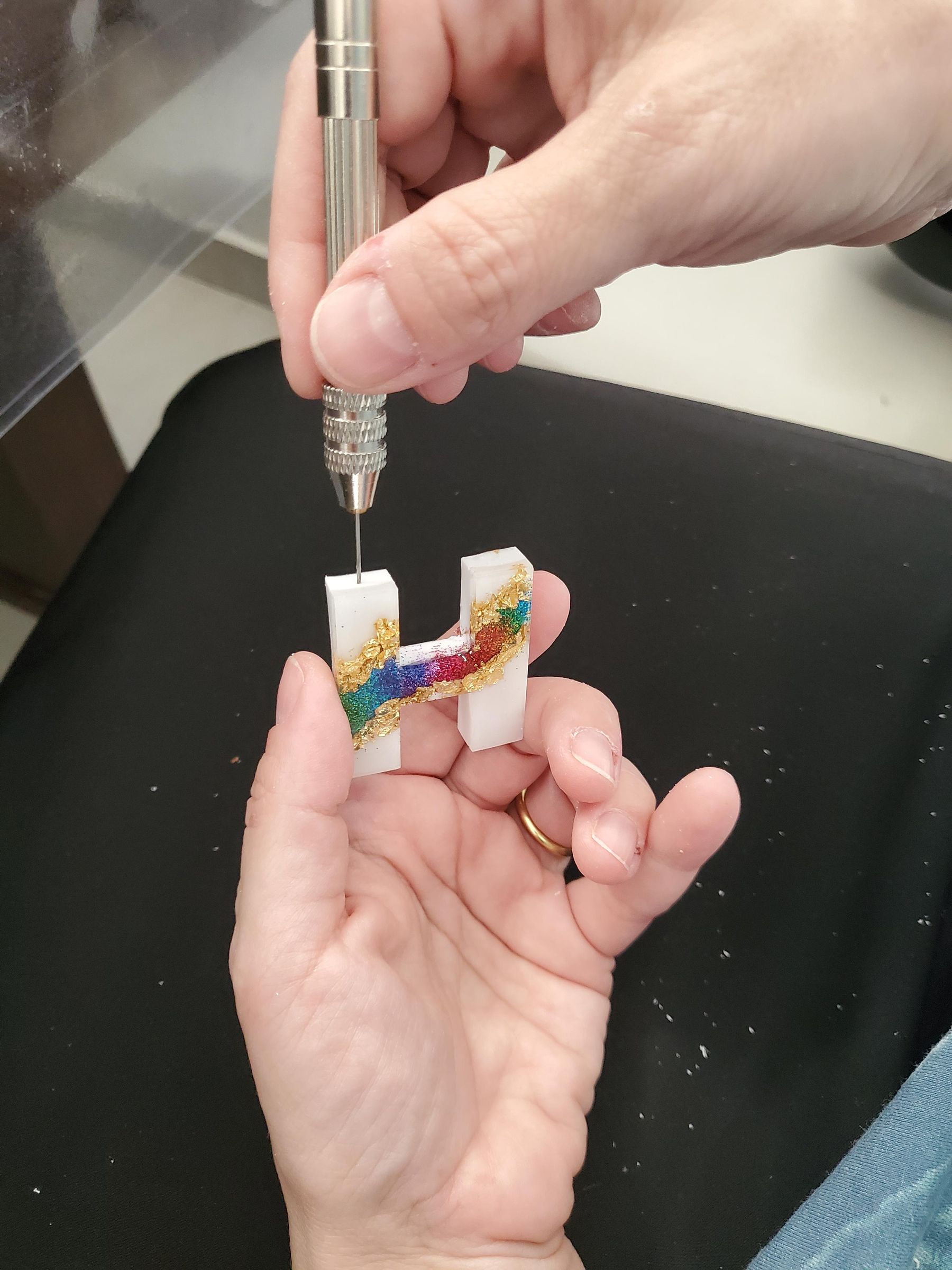 UV Resin Rainbow Keychain : 5 Steps (with Pictures) - Instructables