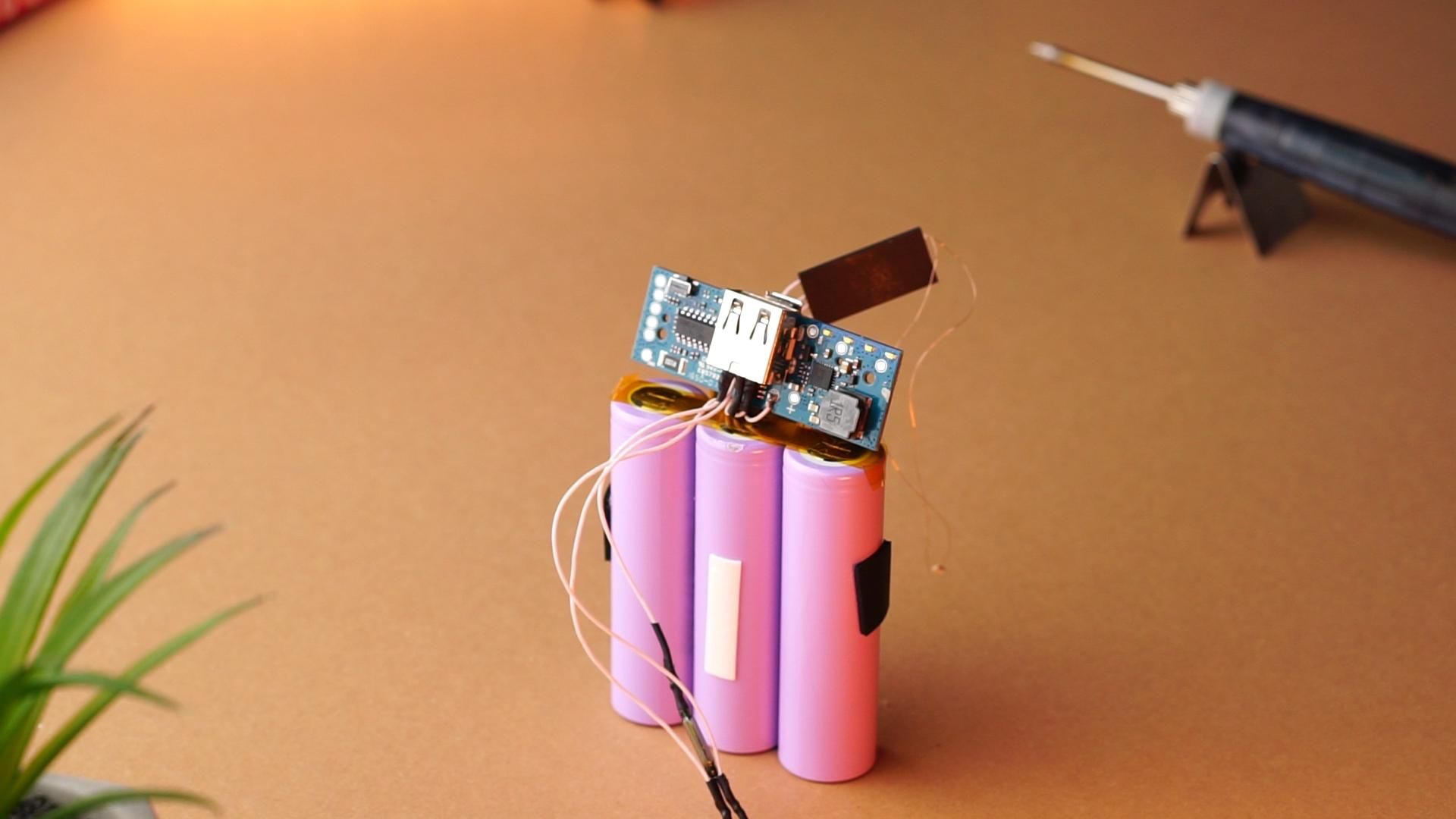 USB Flash Drive Hidden Inside the Power Bank : 7 Steps - Instructables