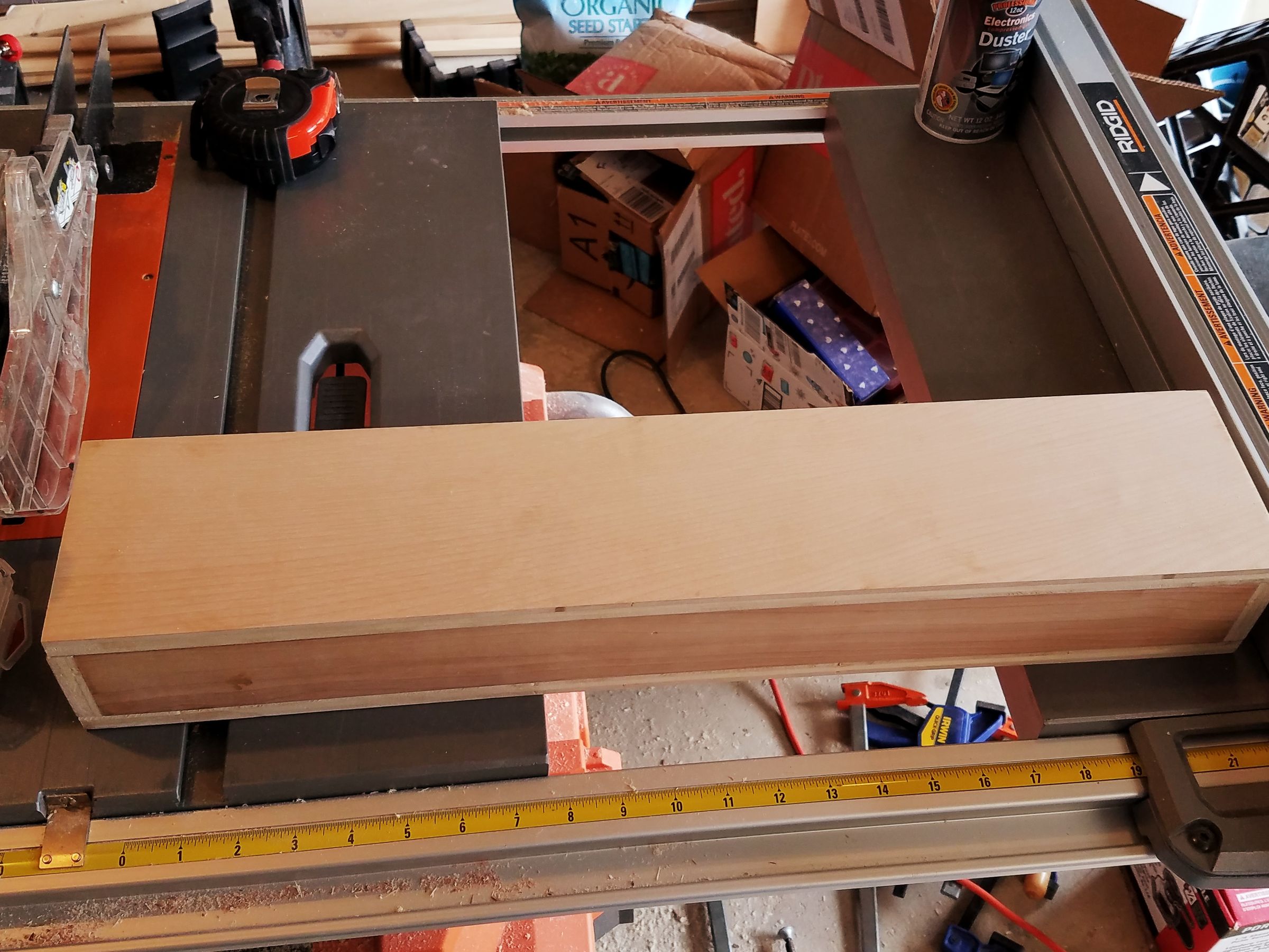 Small Floating Shelf With Hidden Storage : 12 Steps (with Pictures ...