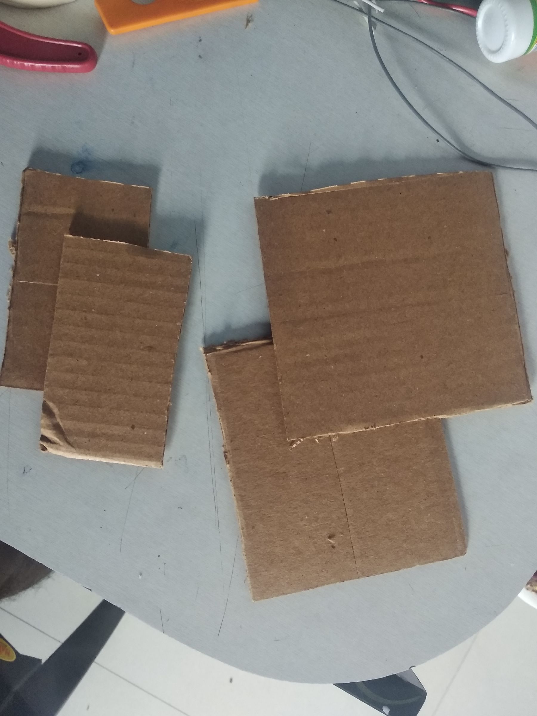 Laptop Cooling Stand From Cardboard : 7 Steps - Instructables