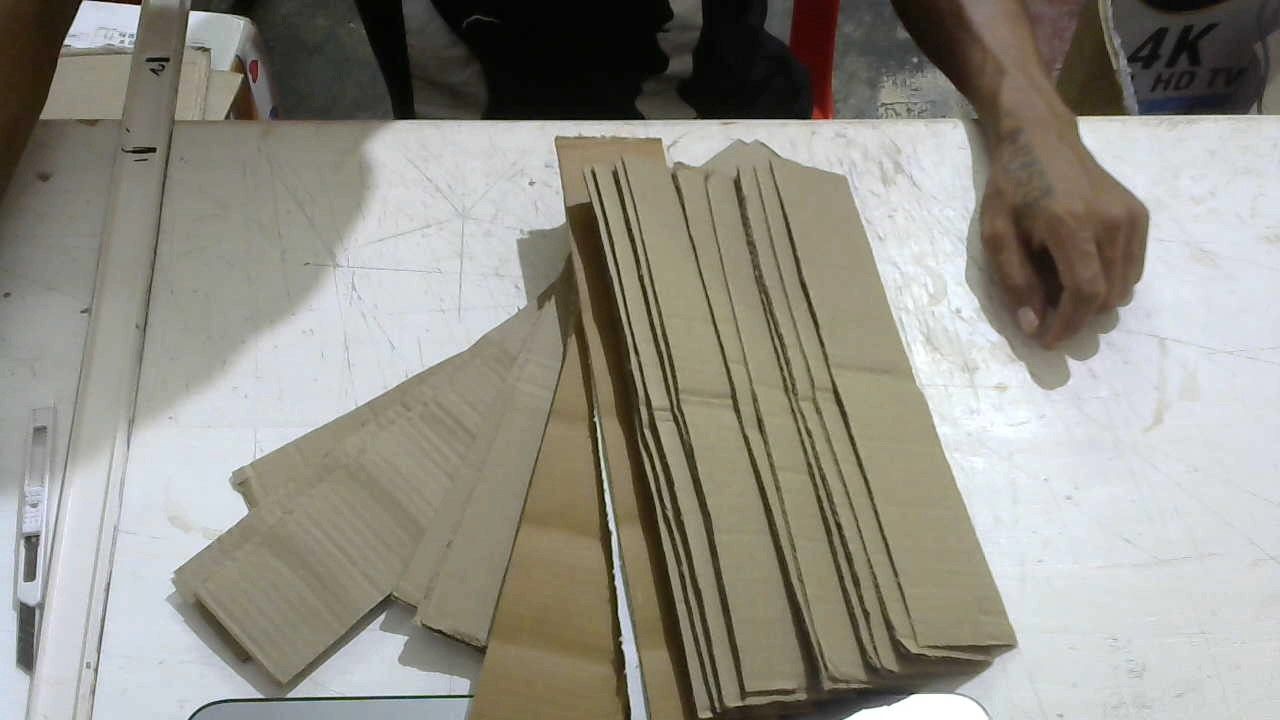 How to Make CARDBOARD TUBES : 5 Steps (with Pictures) - Instructables