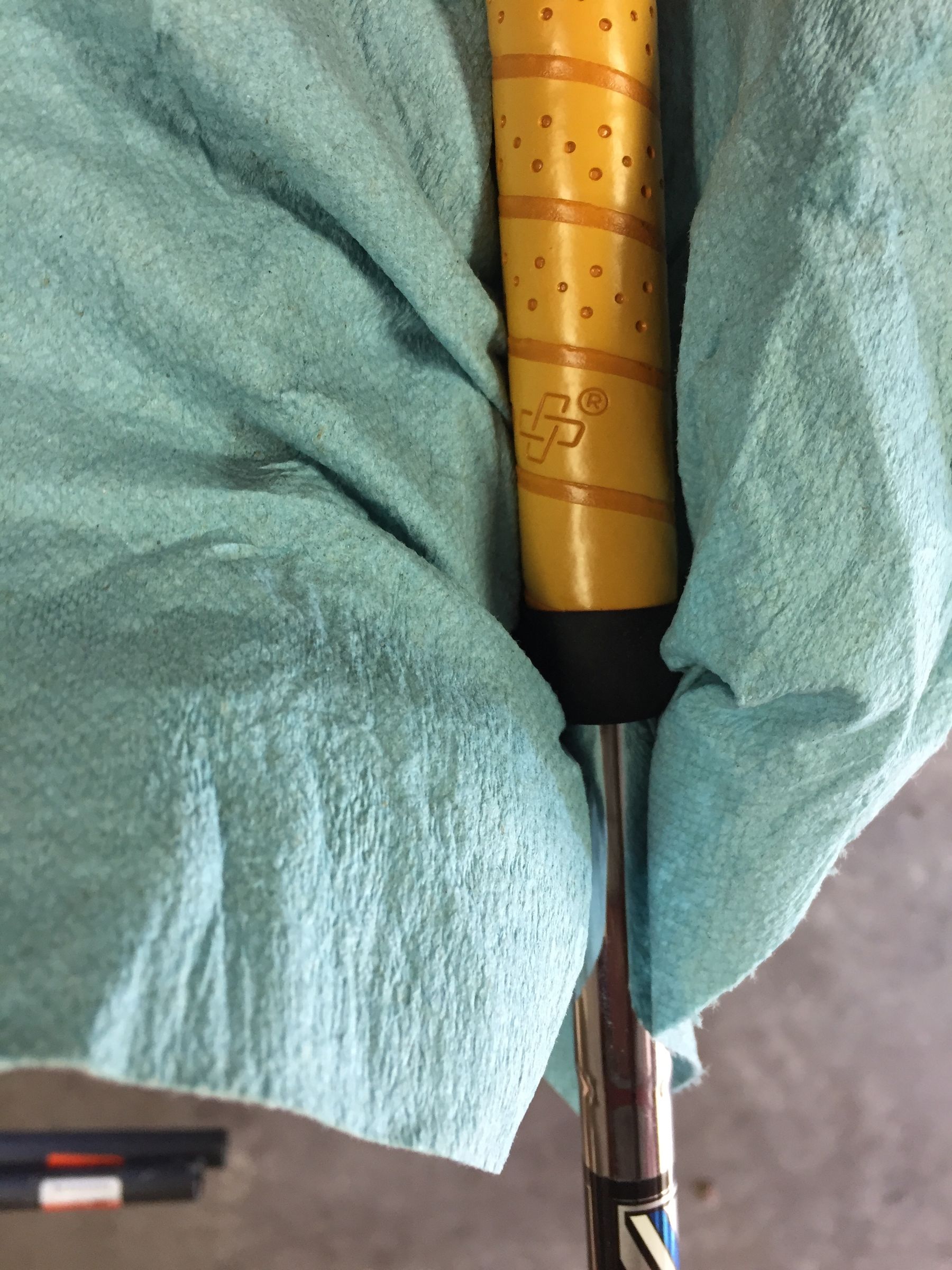 Regrip Golf Clubs : 4 Steps (with Pictures) - Instructables