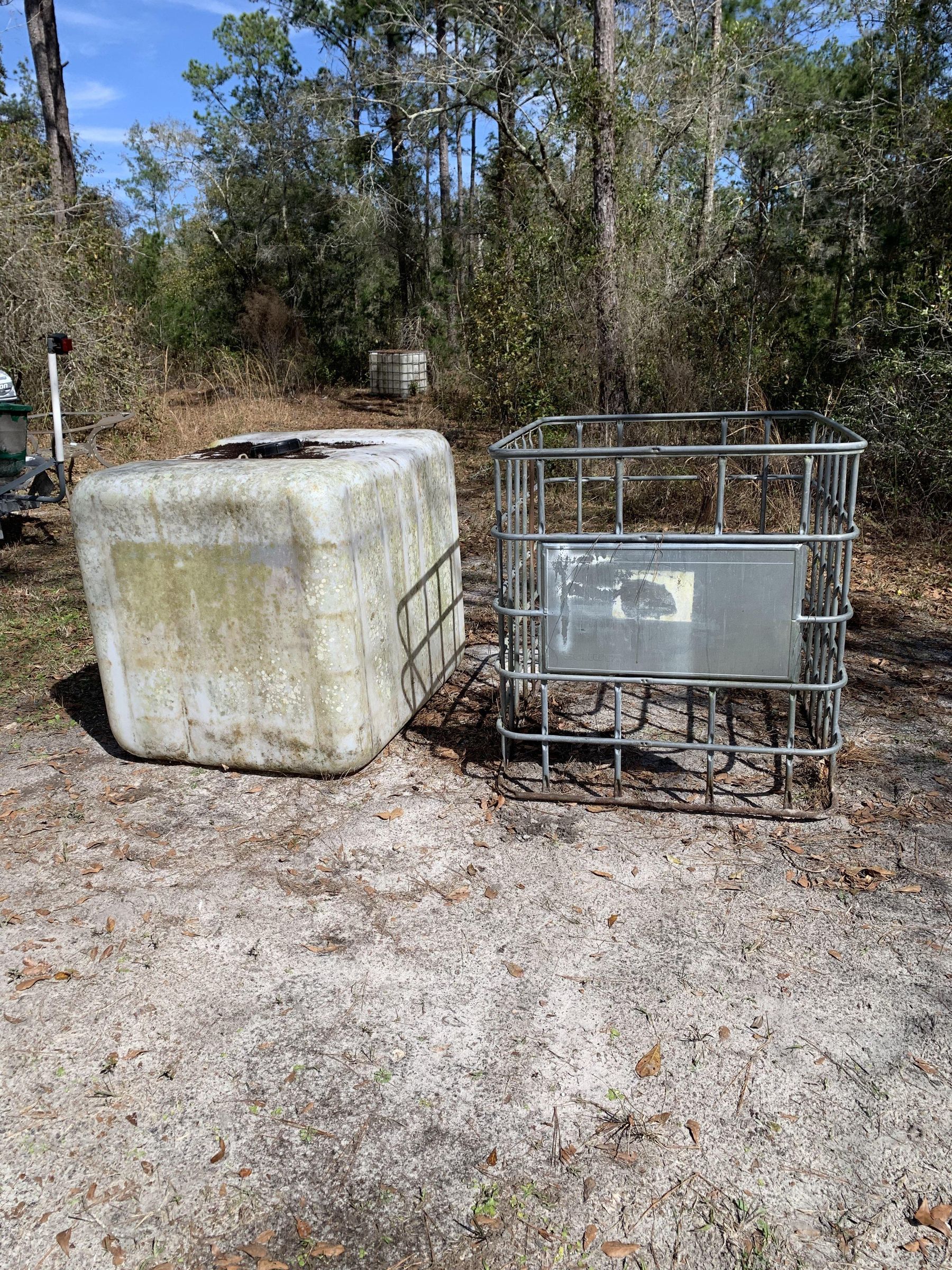 IBC Tote Roof Rack/Cargo Carrier DIY : 7 Steps (with Pictures ...