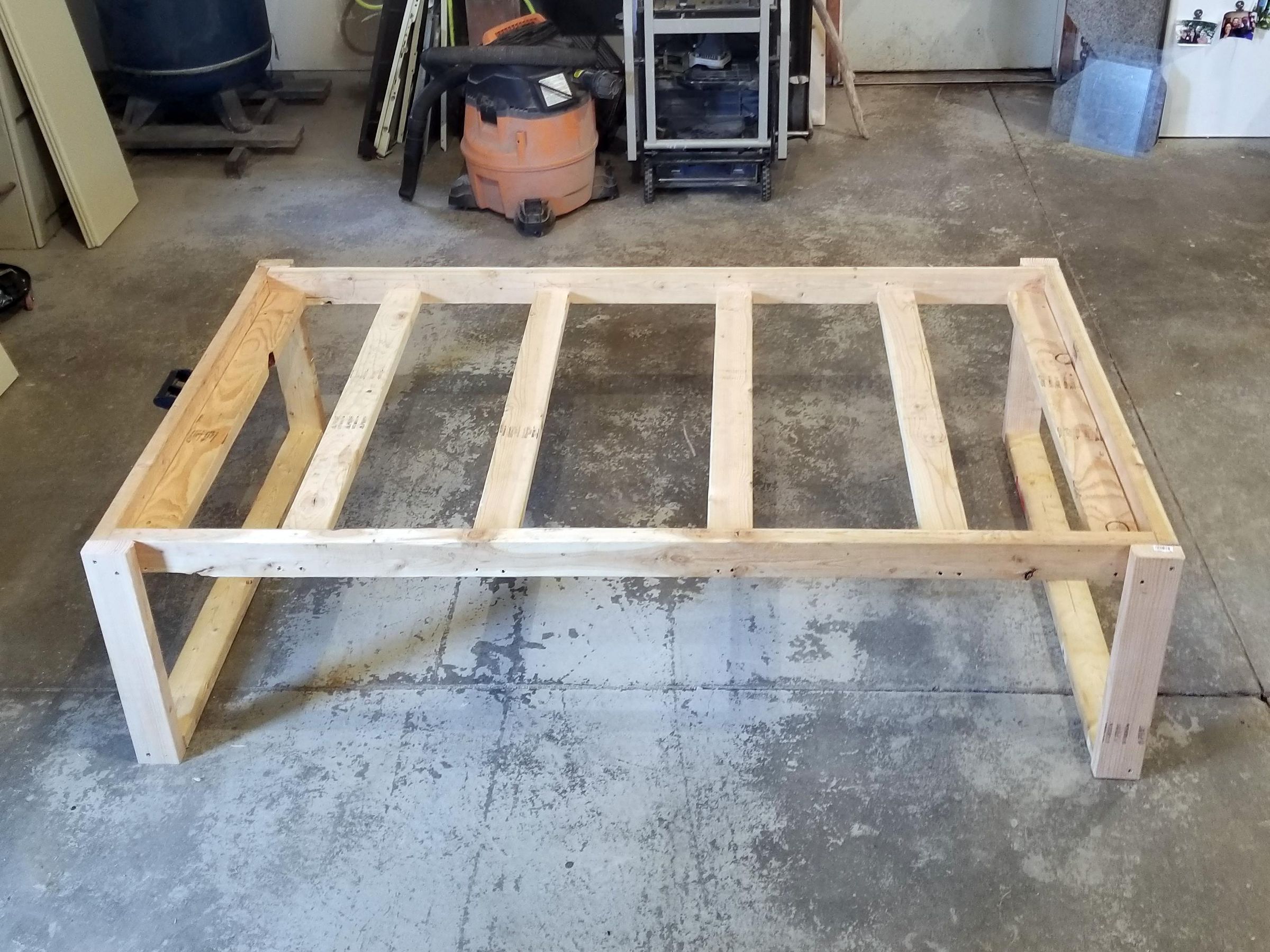 Lofted Van Bed With TV : 4 Steps (with Pictures) - Instructables