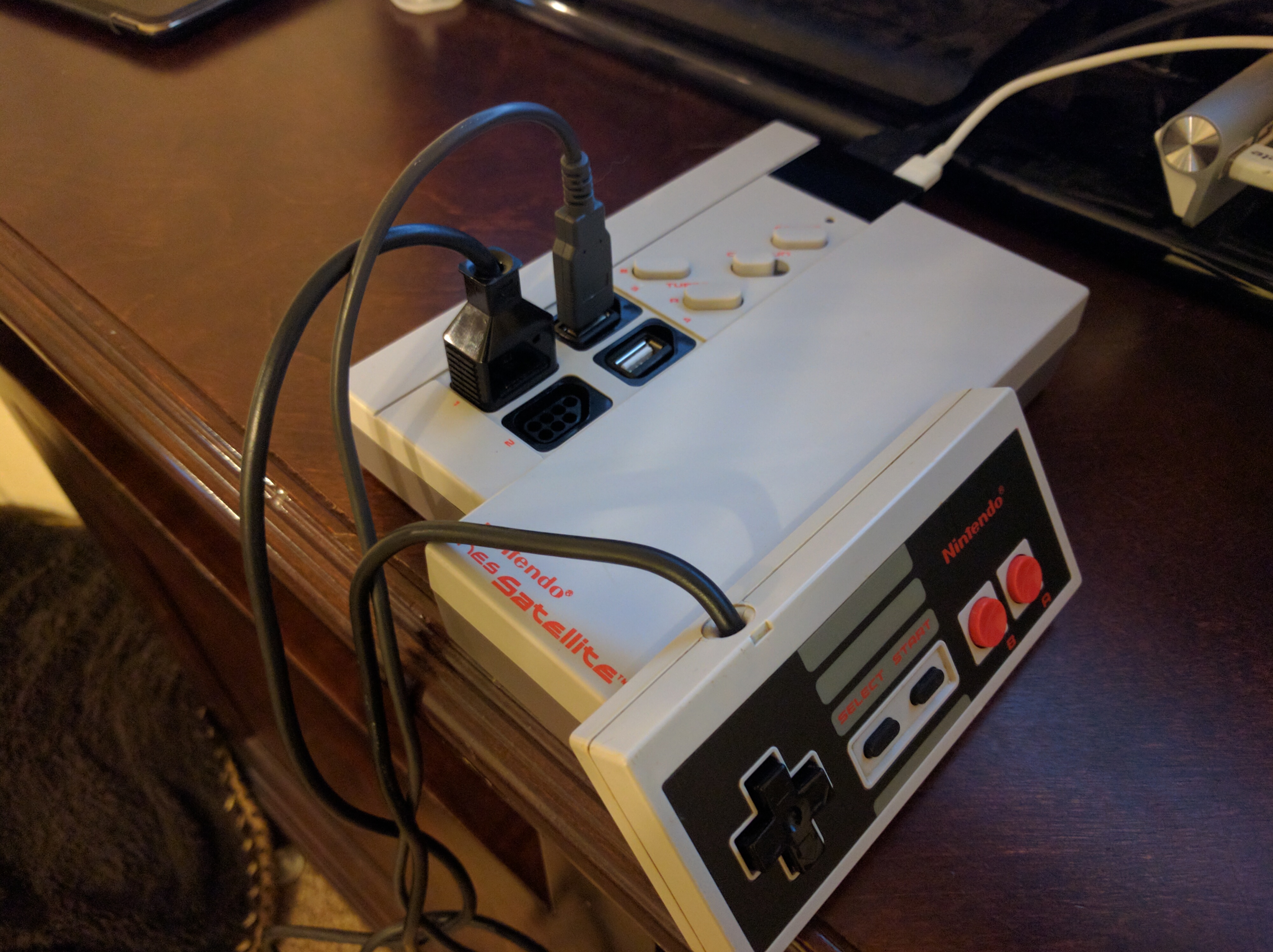 SatellitePi - Raspberry Pi Zero in an NES Satellite : 8 Steps (with ...