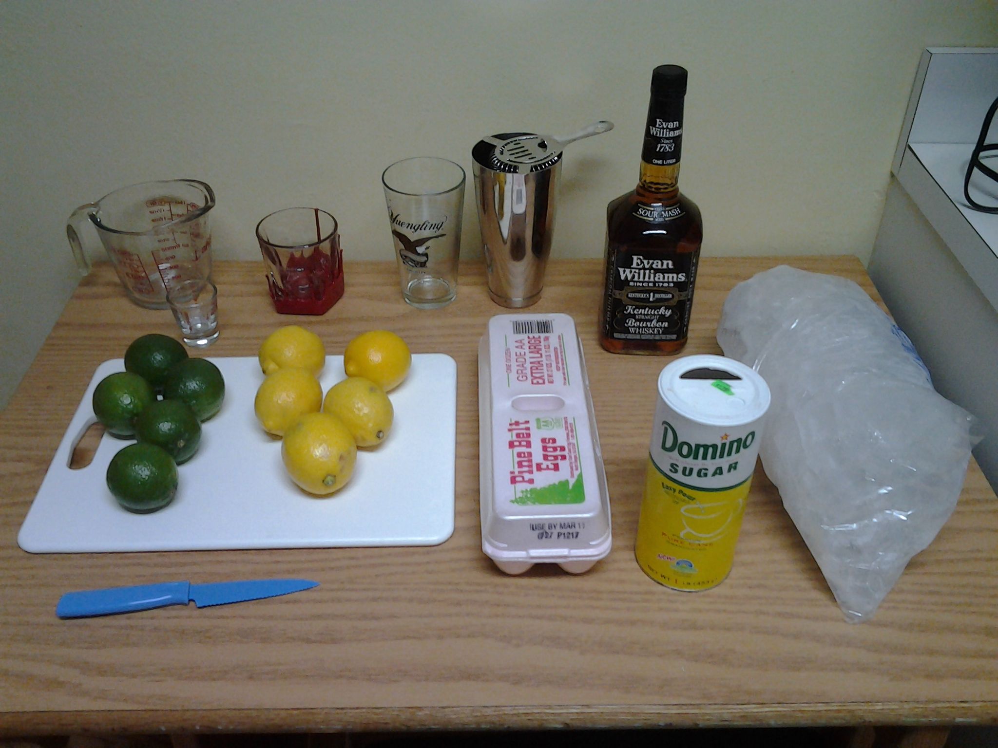 Kitchen Skills: Bartending Basics : 6 Steps - Instructables