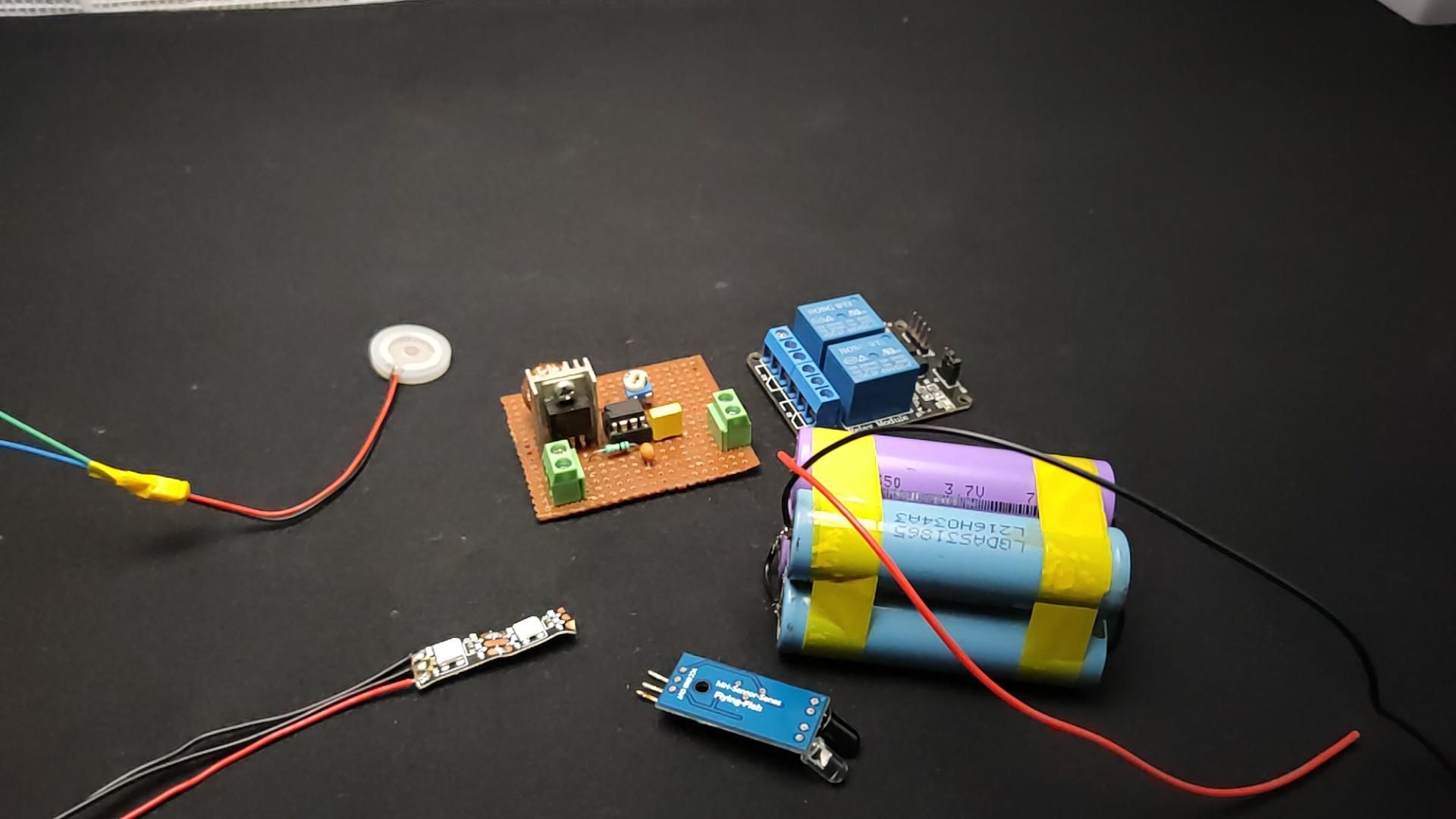 SMOKING HALLOWEEN PUMPKIN USING ARDUINO AND IC 555 : 8 Steps (with ...