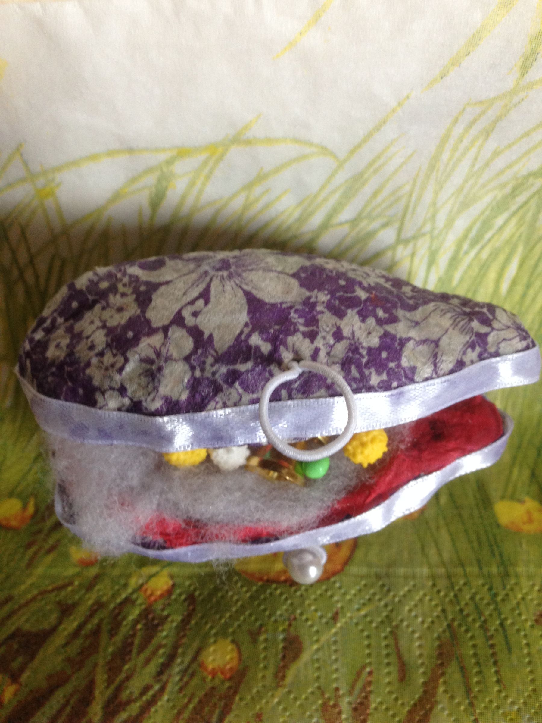 DIY Easter Egg Gift Box : 11 Steps - Instructables