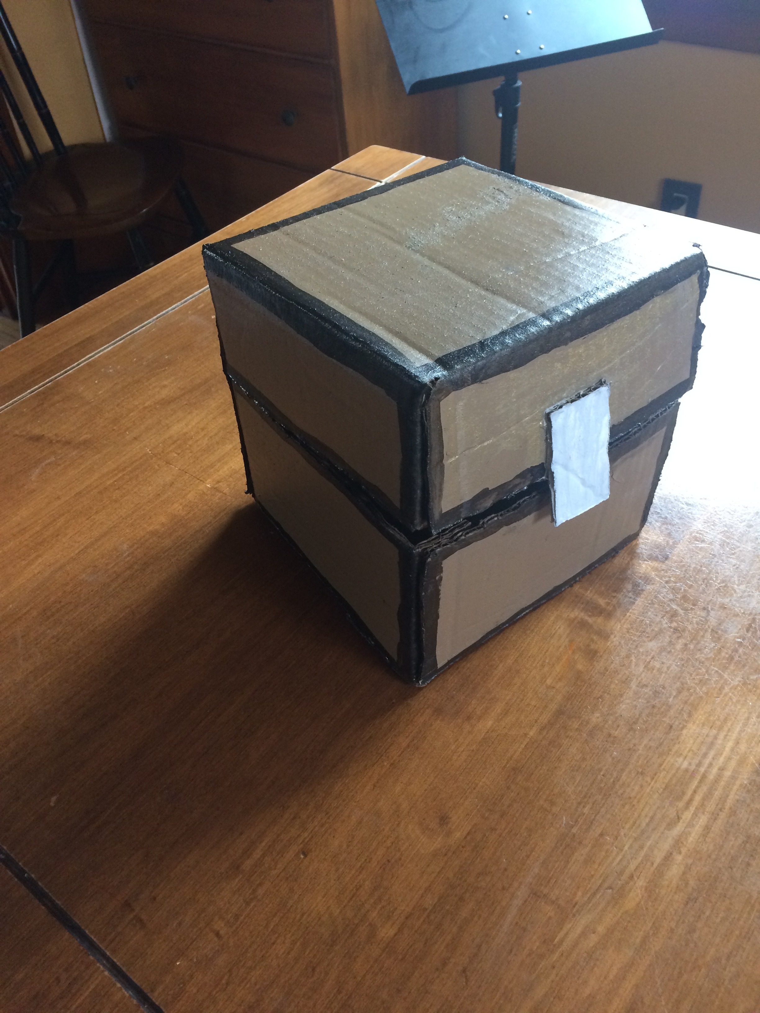 How to Make a Card Board Chest : 11 Steps (with Pictures) - Instructables