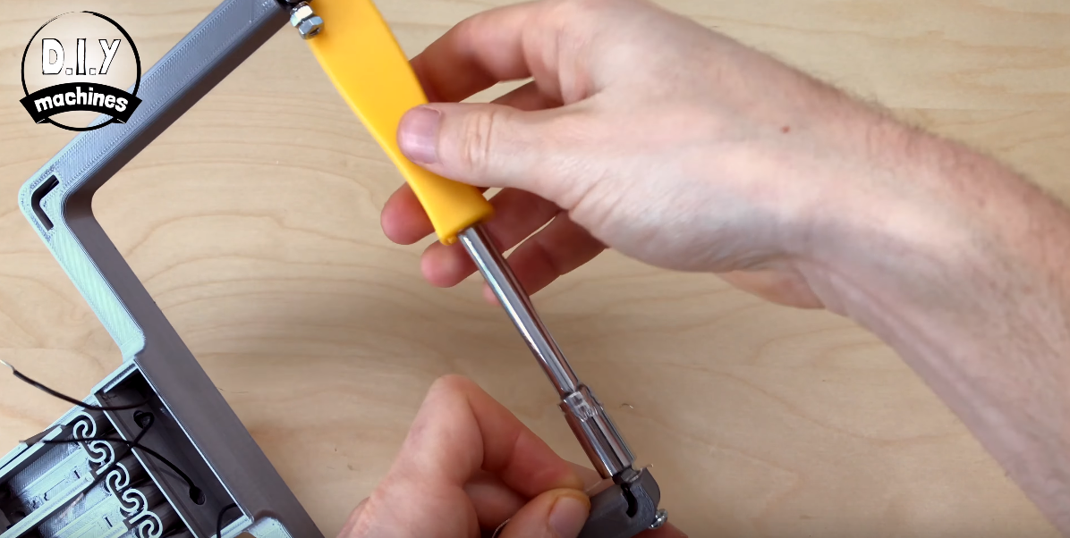 DIY - Battery Powered Hot Styrofoam Cutter : 11 Steps (with Pictures ...
