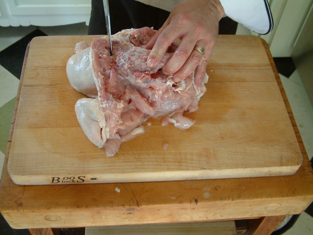 Removing the Bones From a Chicken : 9 Steps (with Pictures) - Instructables