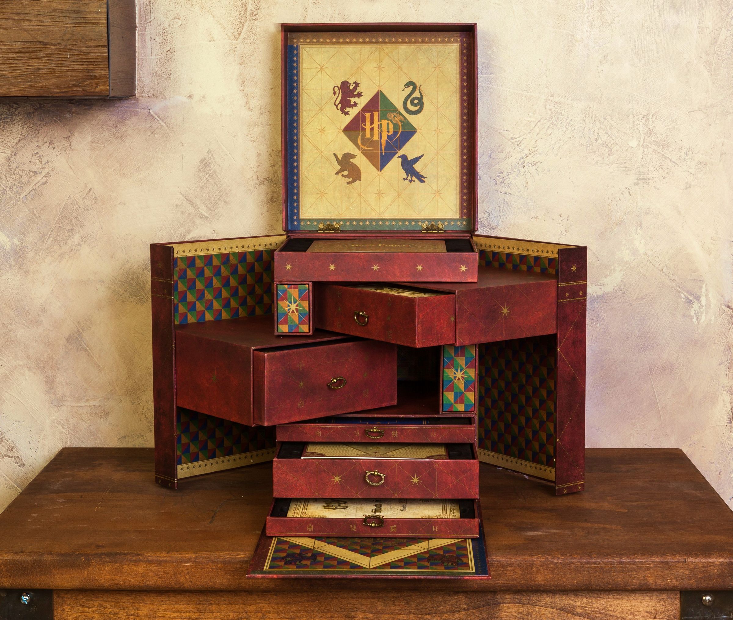 Wizarding Organizer Box : 7 Steps (with Pictures) - Instructables