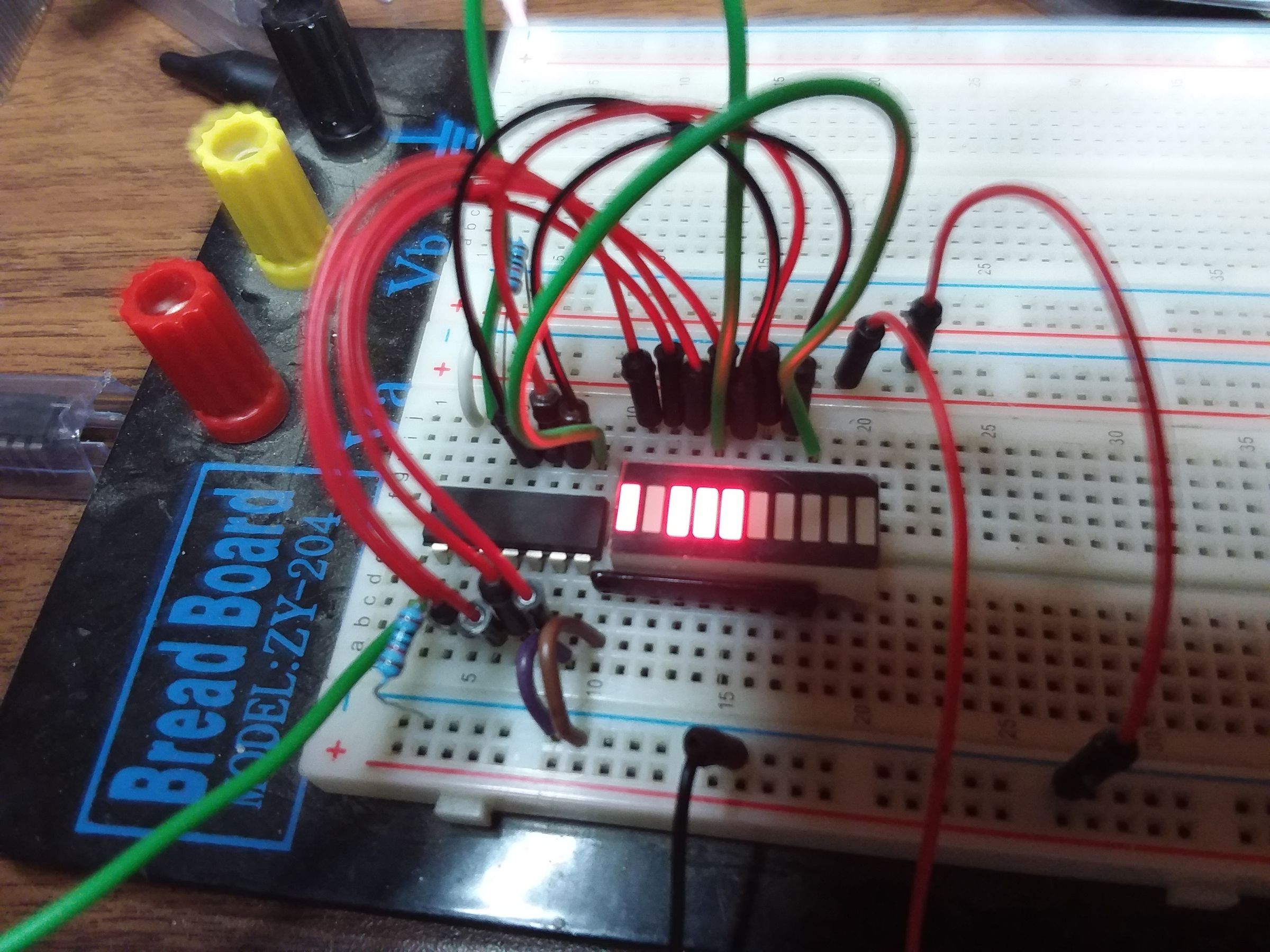 74HC393 Binary Counter : 4 Steps - Instructables