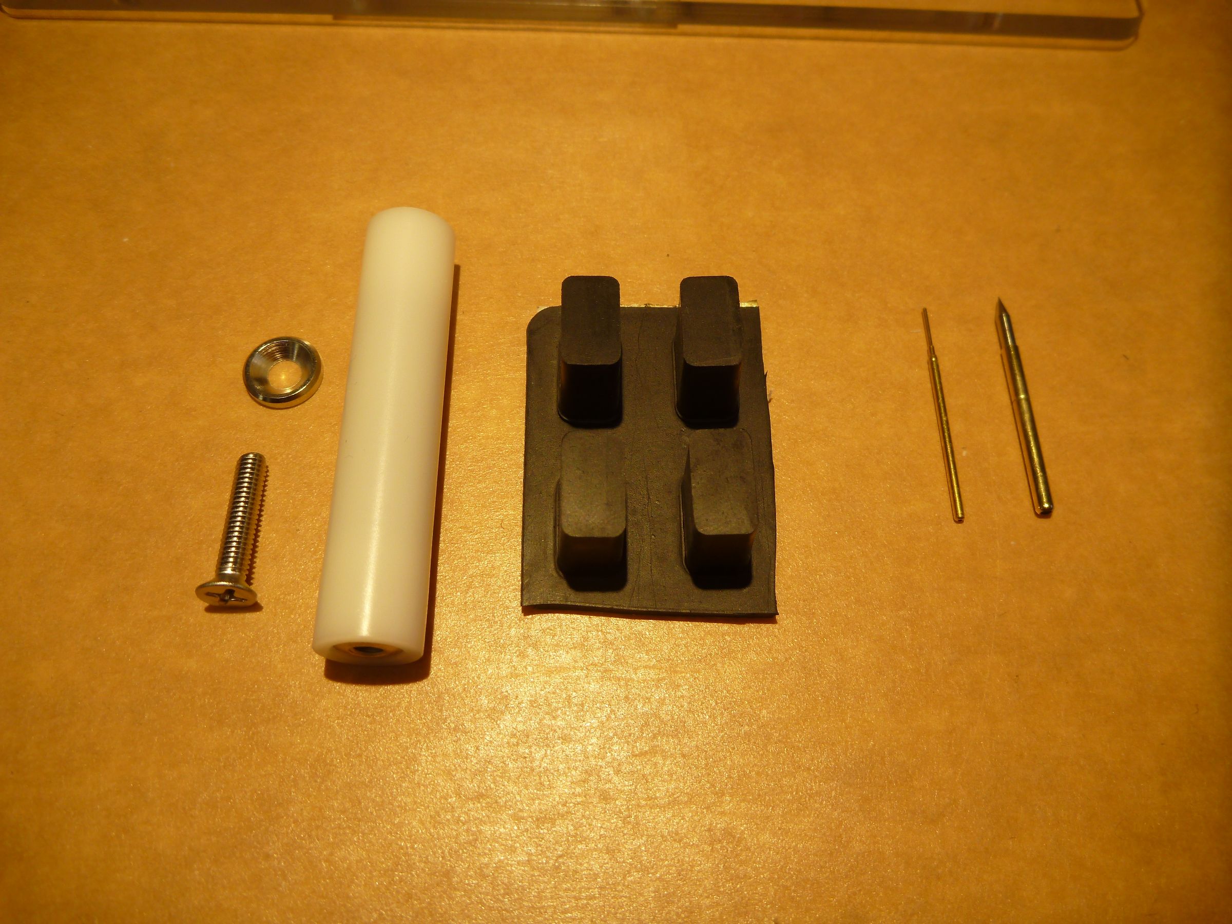 A Programming Jig for Our DougsWordClock.com DeskClock Boards : 9 Steps ...