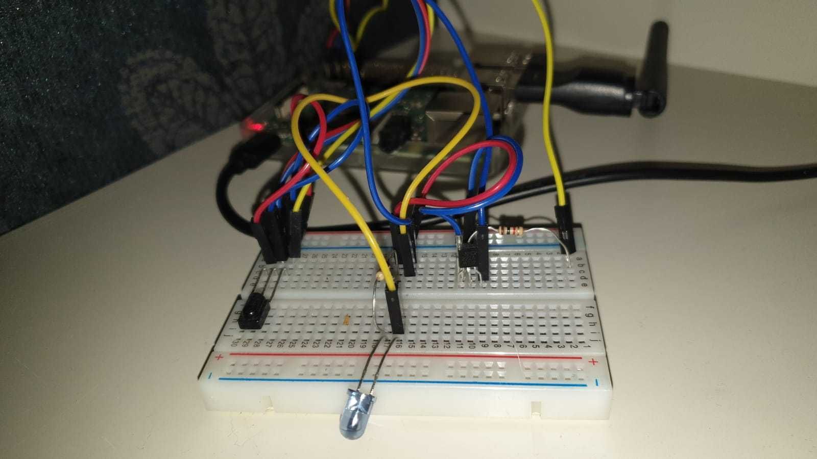 Easy Setup IR Remote Control Using LIRC for the Raspberry PI (RPi ...