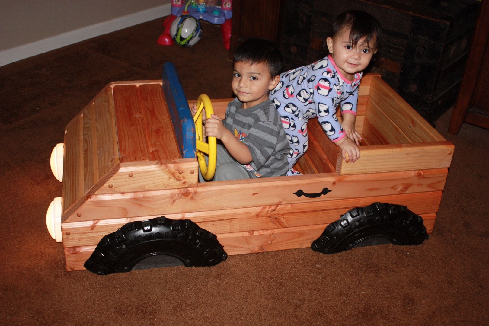 Toy Box / Truck Combo 2x4 : 8 Steps (with Pictures) - Instructables