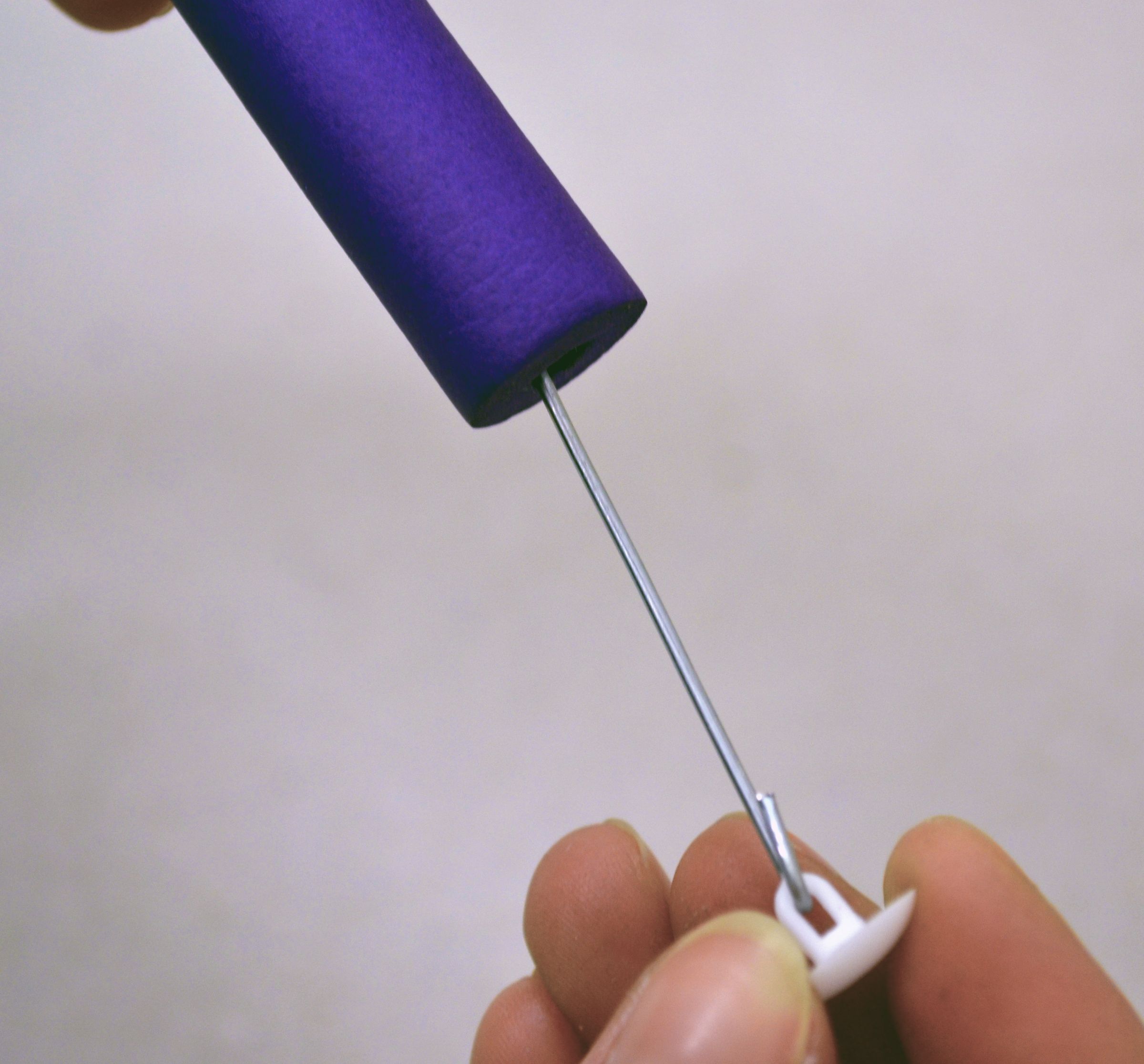 Plug-Pulls for Stiff and Awkward Electrical Plugs : 5 Steps - Instructables