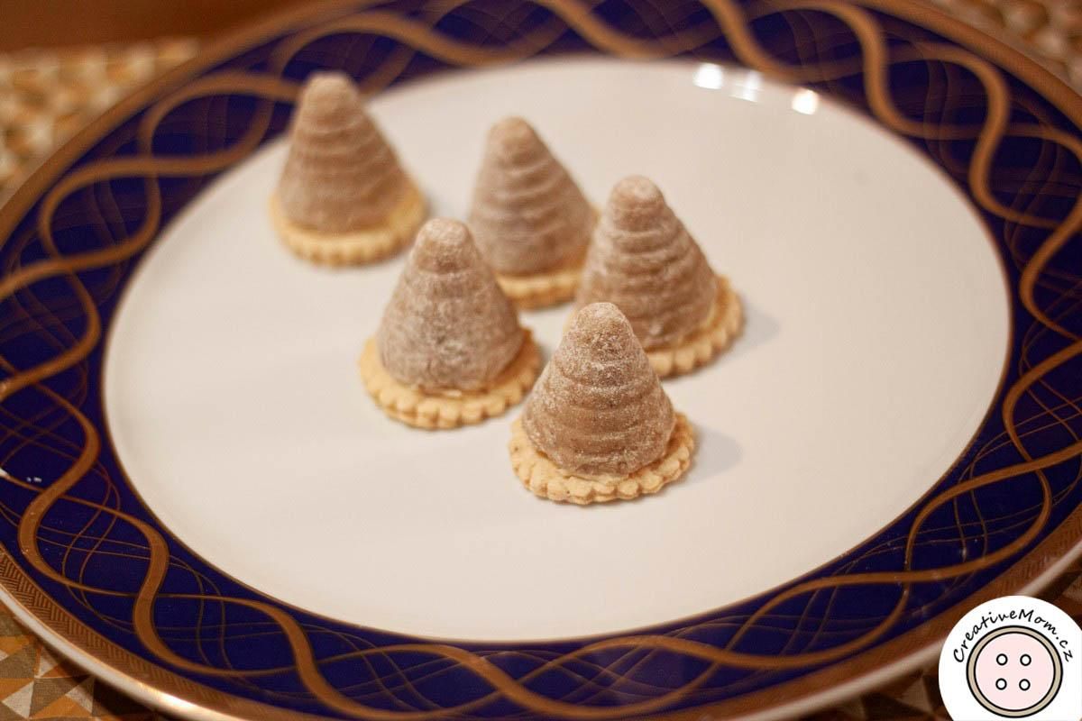 Beehive Cookies : 3 Steps (with Pictures) - Instructables